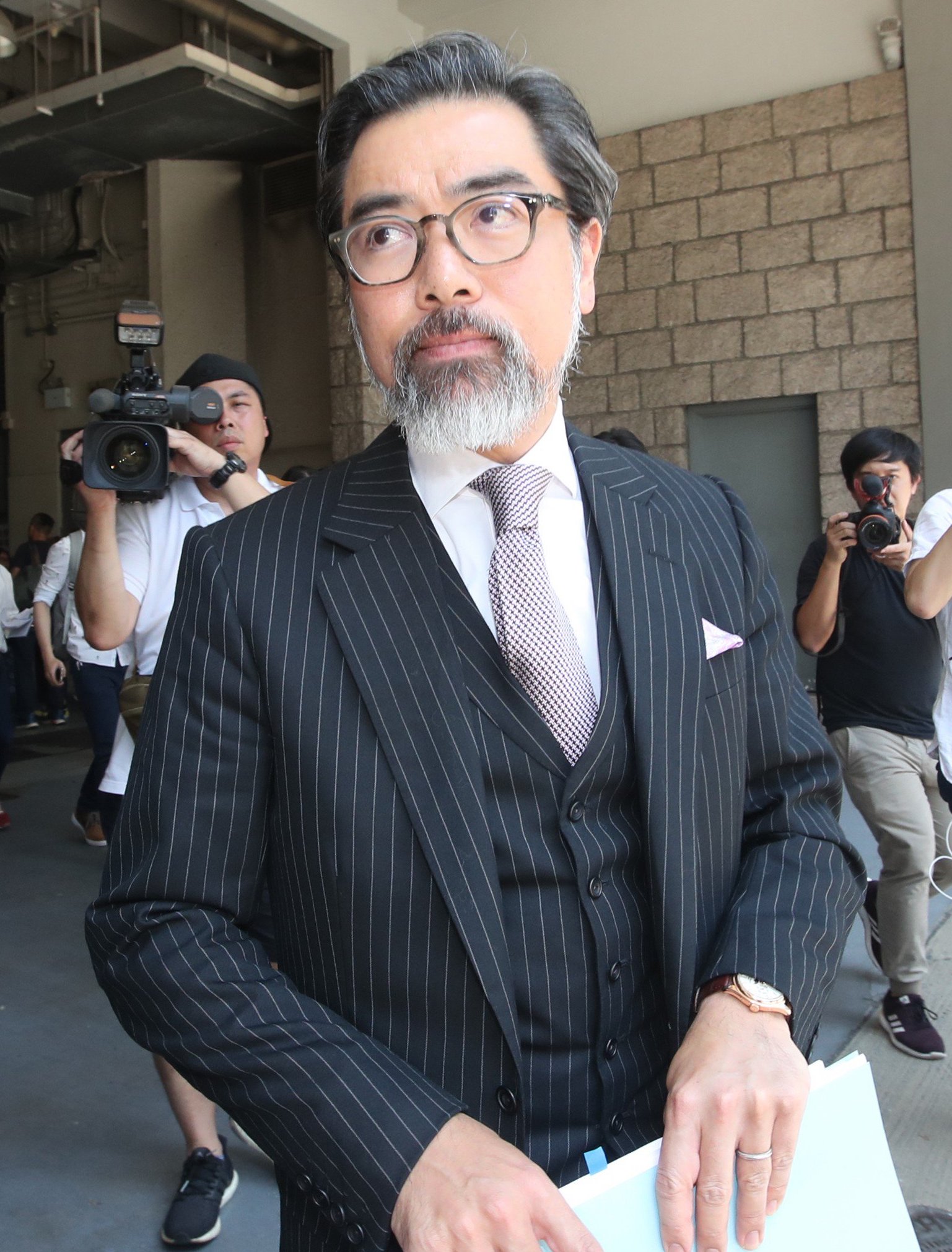 Vice-chairman Edwin Choy of Hong Kong Bar Association resigns over body ...