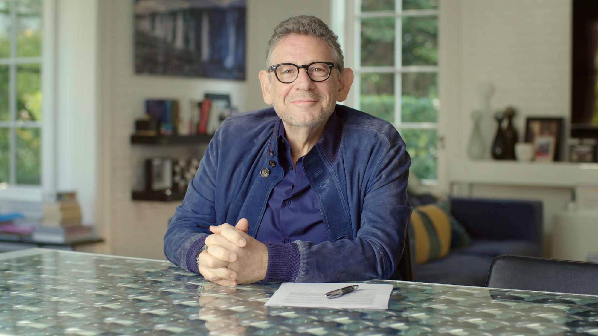 Universal Music Group and Big Hit Entertainment are teaming up to ...