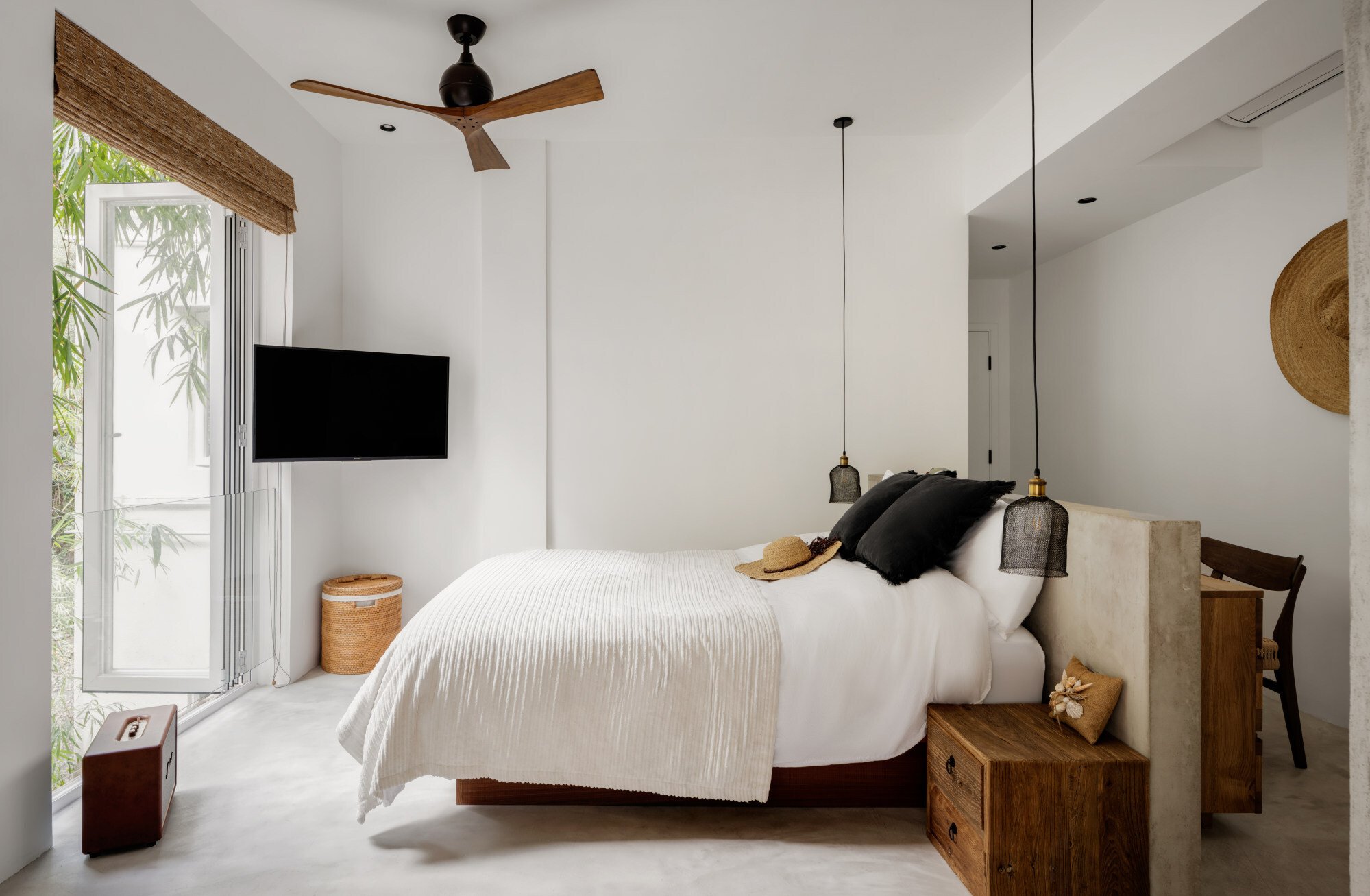 A Bali-inspired home in the heart of Hong Kong – perfect during a ...