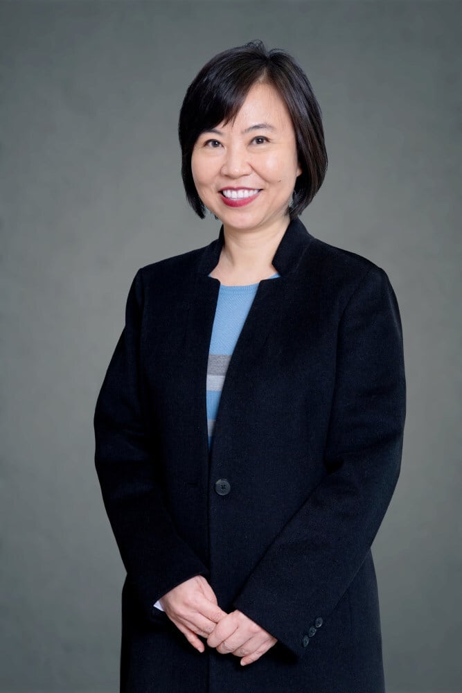 Standard Chartered to hire 400 staff in Hong Kong to tap growing demand ...