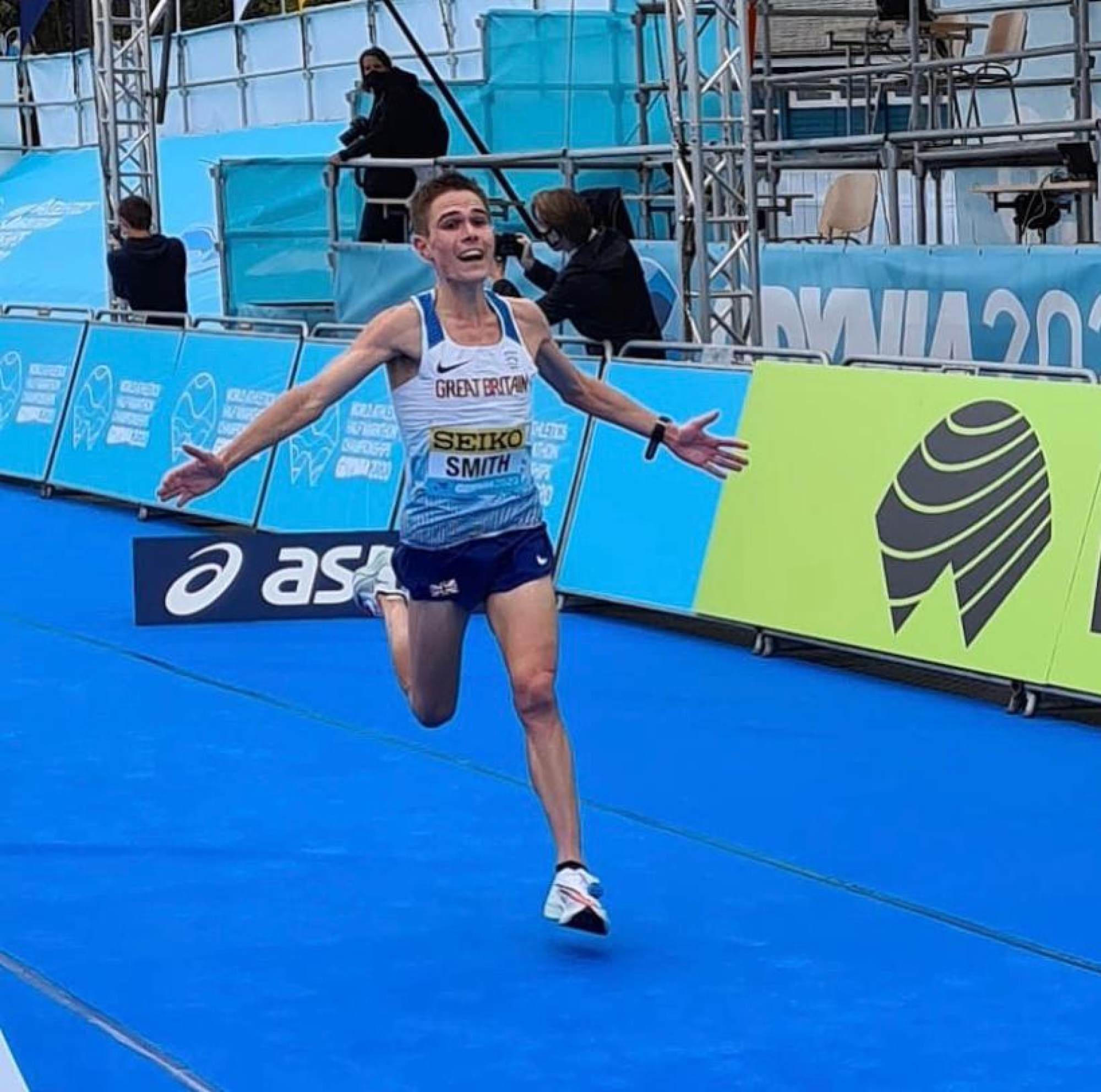 Former Hong Kong runner Jake Smith clocks Olympic marathon qualifying ...