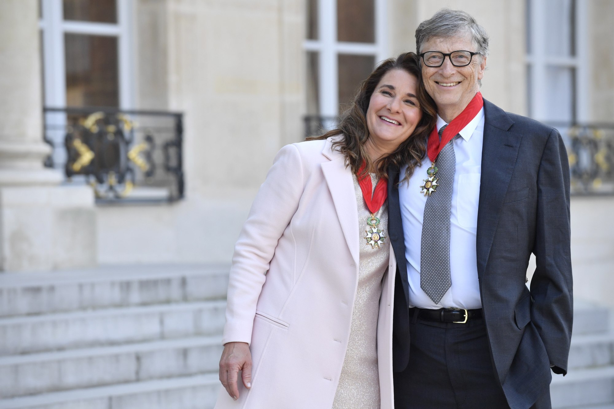 How does newly single Bill Gates spend his US$130 billion fortune? As ...