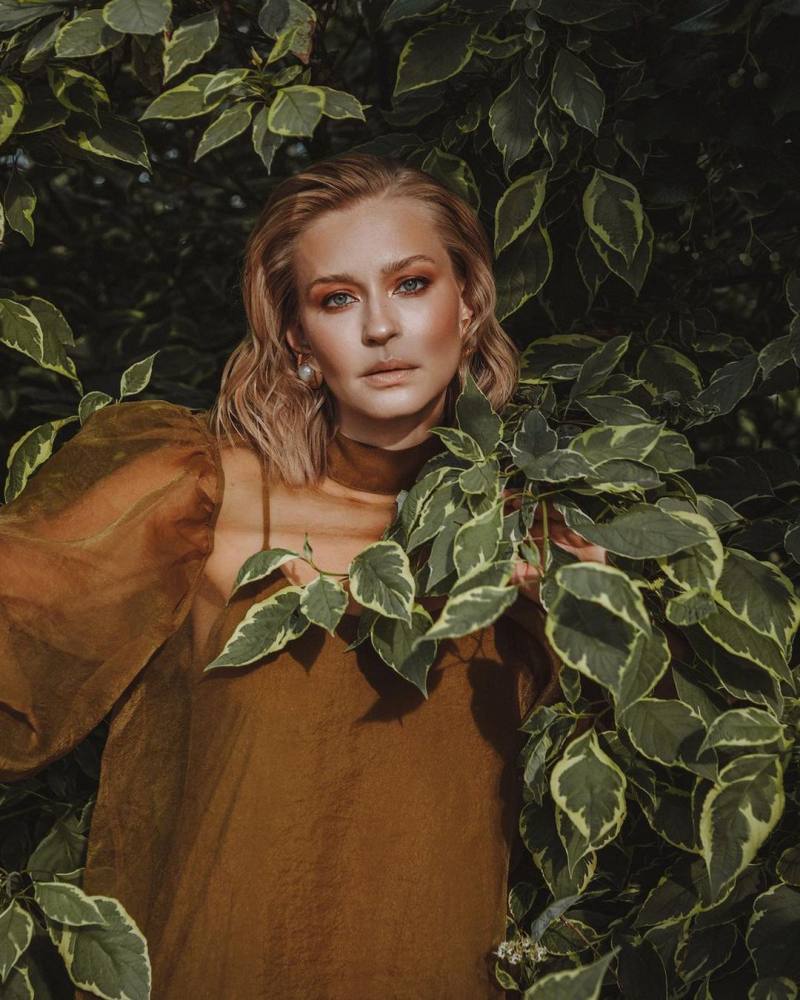 Meet Yulia Peresild, the first actor to film in space for The Challenge ...