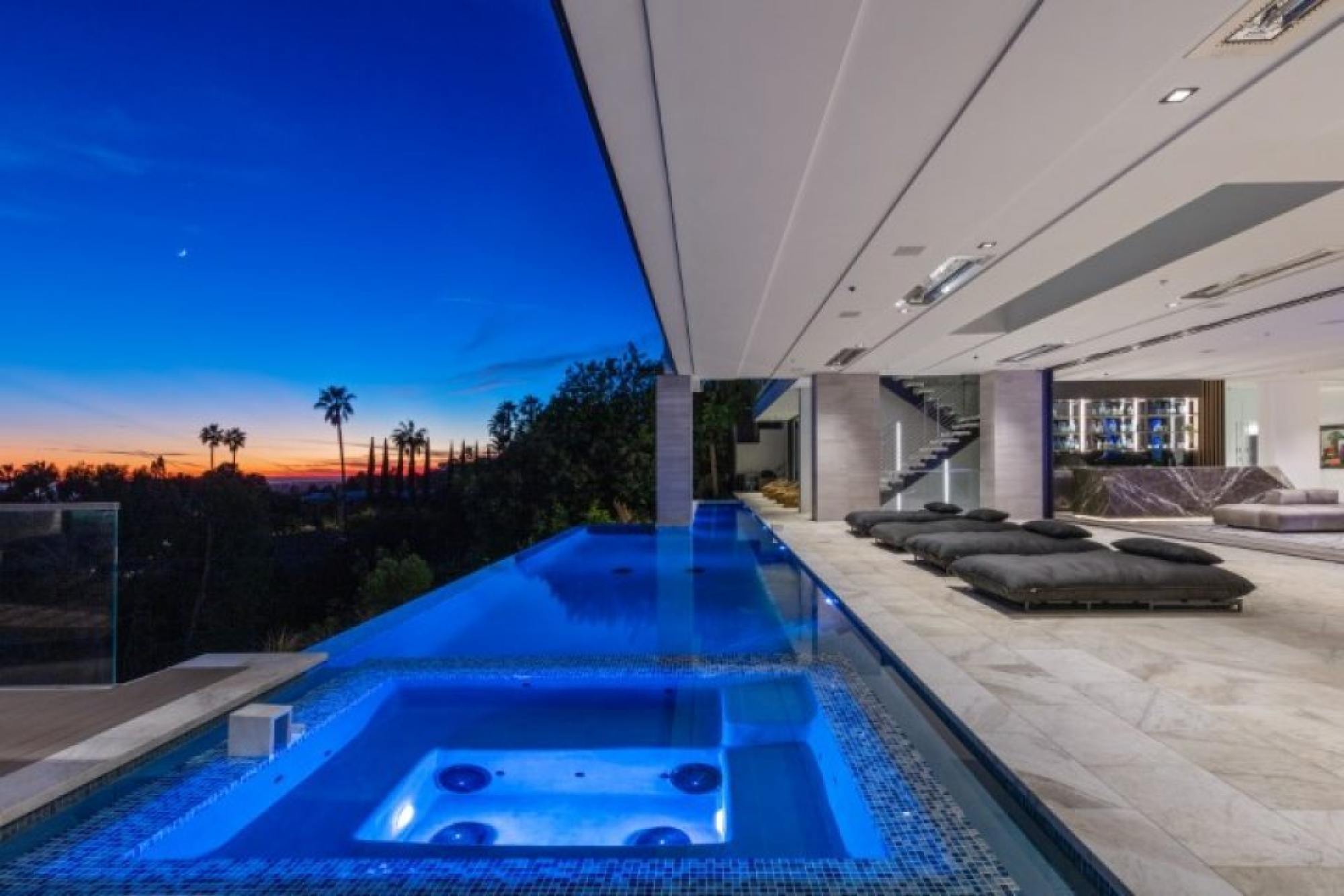 Drake’s new mansion? Inside the hip-hop star’s US$65 million holiday ...