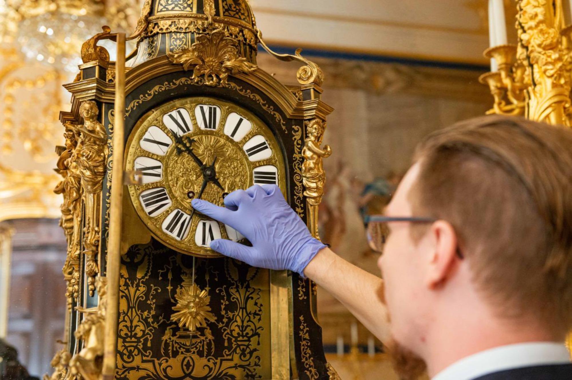 11 weird job roles only the British royals need: from managing William ...