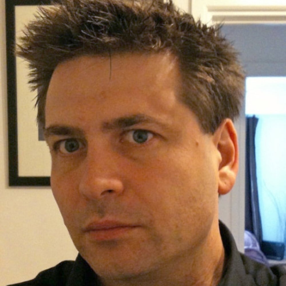 Bella Hadid cries in Instagram post about her struggles with anxiety ...