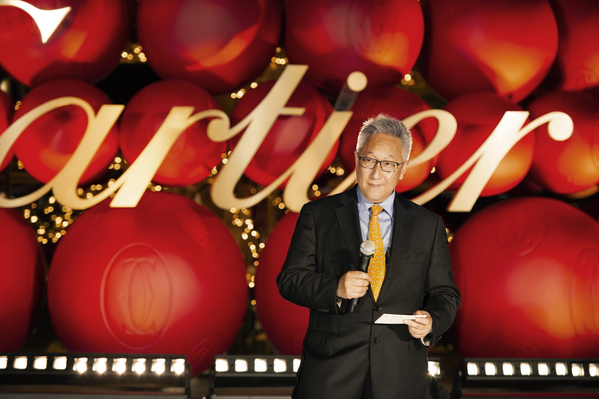 POST EDIT: Cartier’s 13m-high Christmas tree at K11 Musea in Hong Kong ...