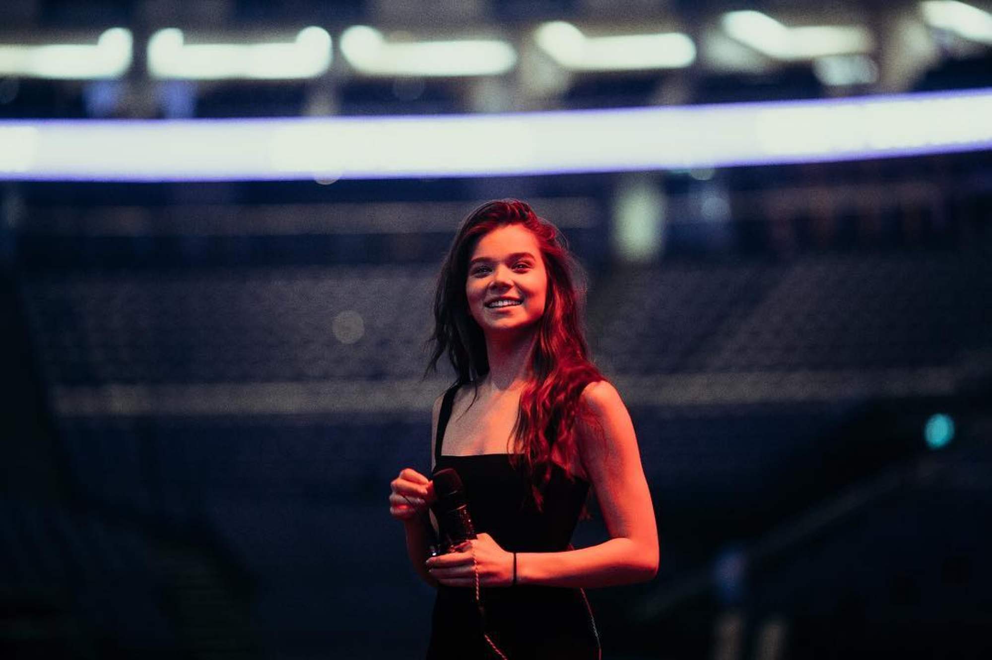 7 things to know about Hailee Steinfeld, star of Marvel’s Hawkeye ...