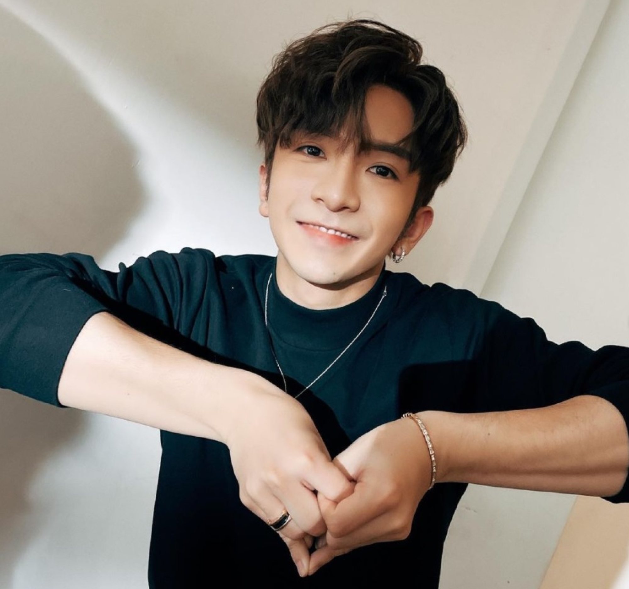 5 Hong Kong celebrities who won a MAMA – before Mirror’s Anson Lo ...