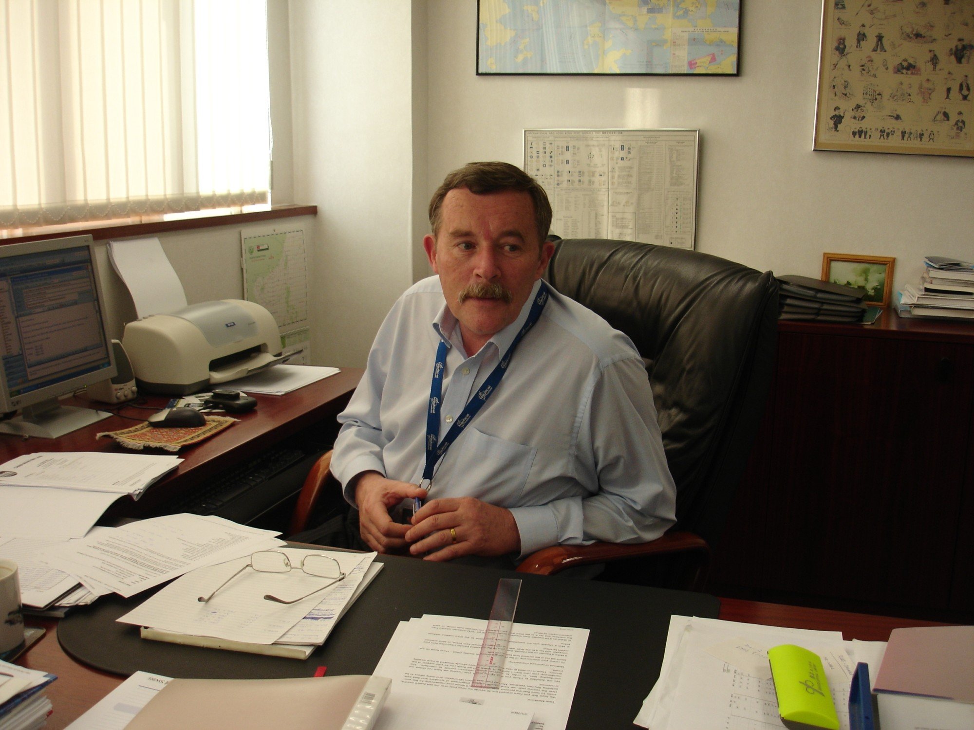 Ship captain who rescued a crashed plane from Hong Kong’s harbour ...