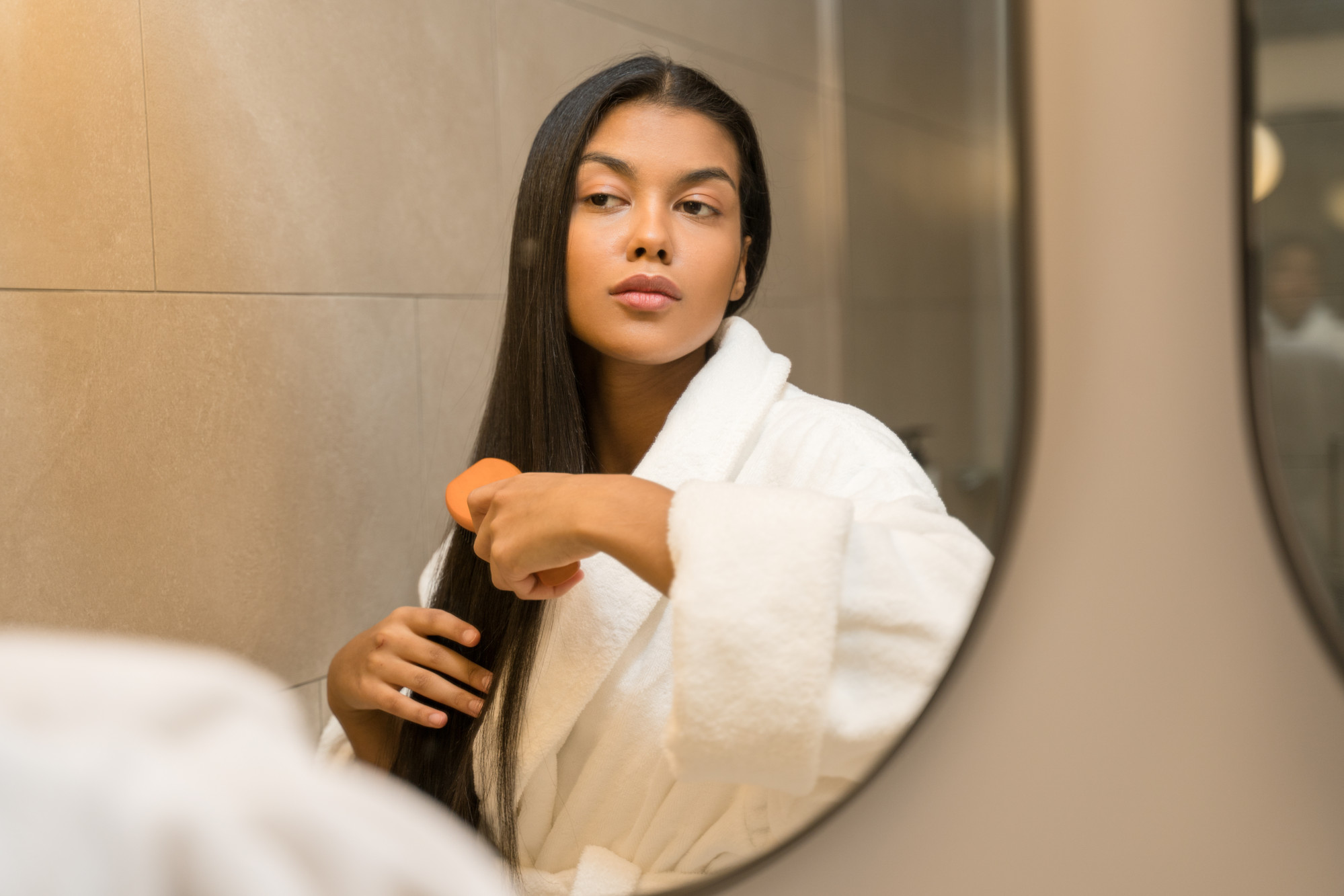 Do you shower the right way for healthy hair and skin? From how hot the ...