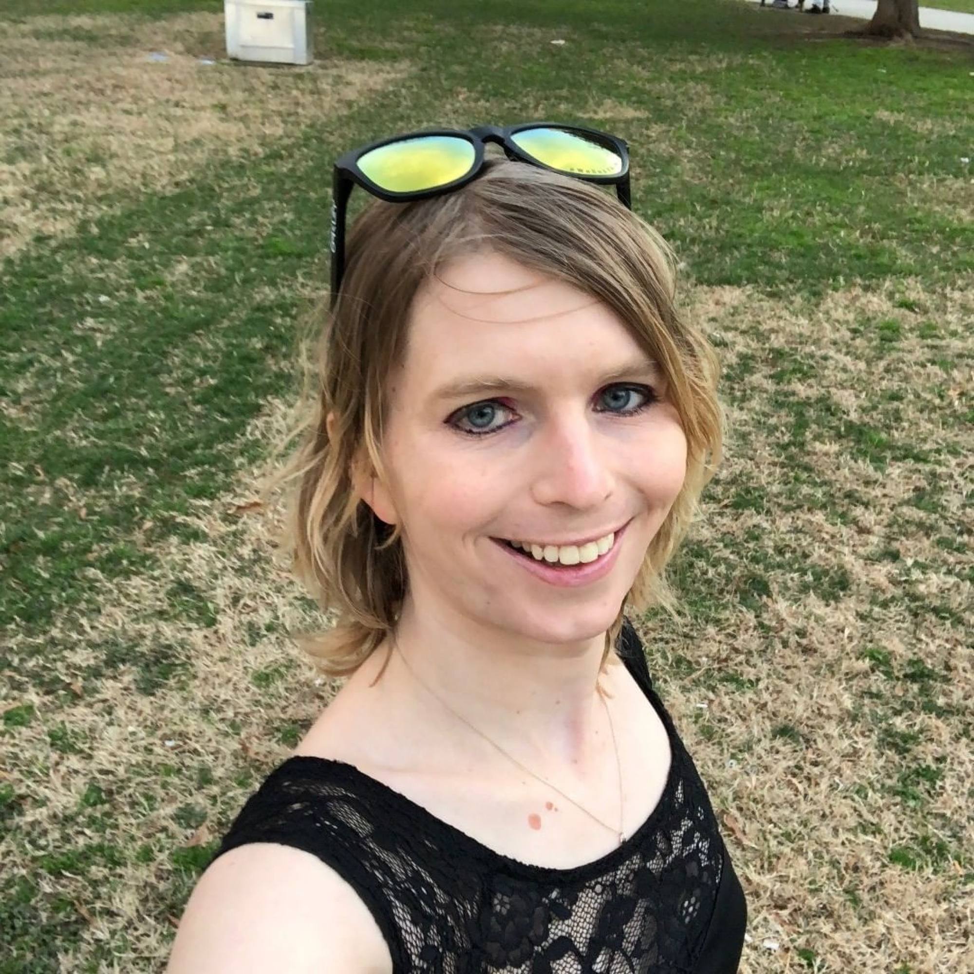 Move over, Elon Musk! Meet Grimes’ rumoured new transgender girlfriend ...