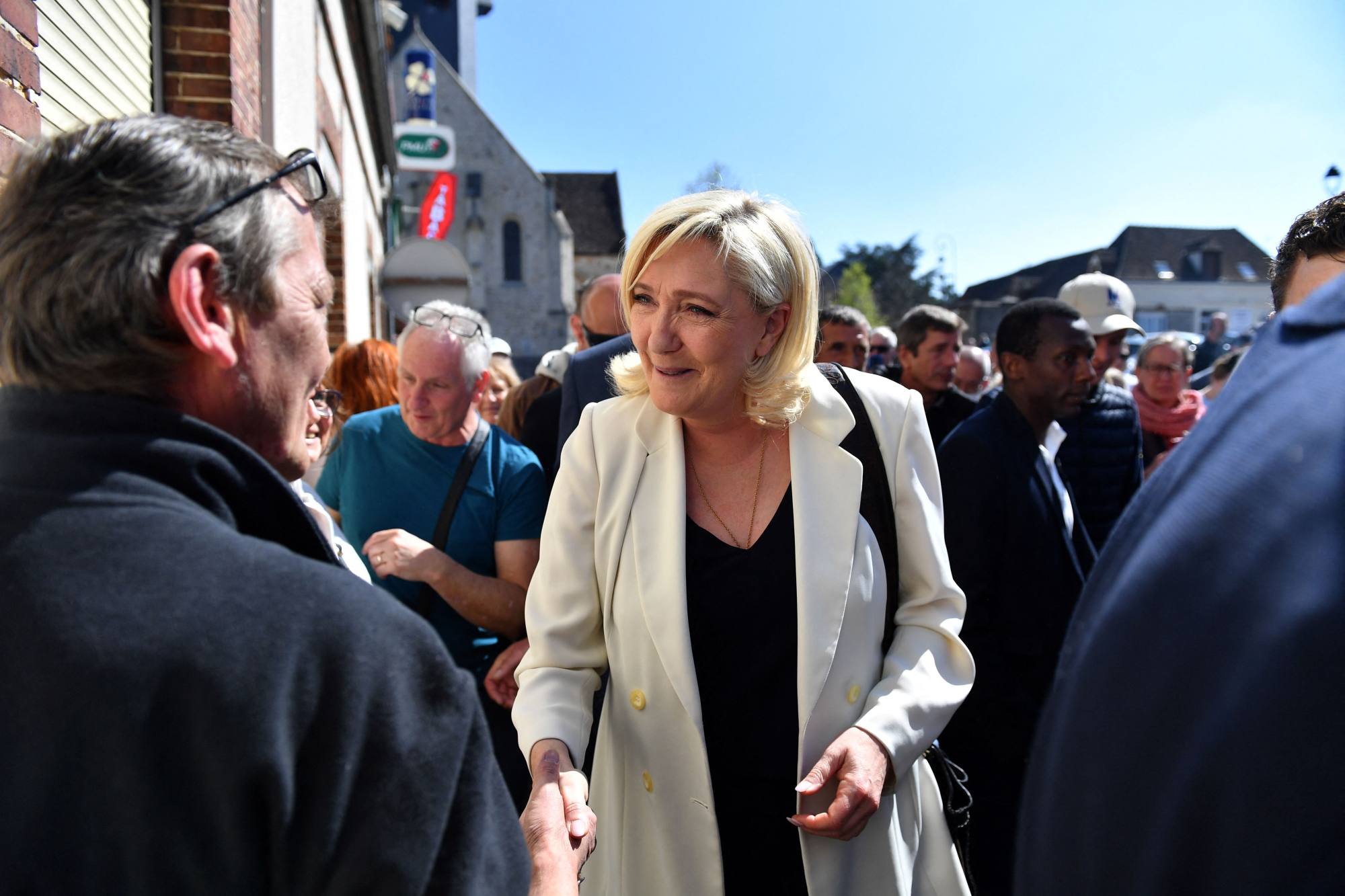 How the Macron vs Le Pen fashion war mirrors their election contest, as ...