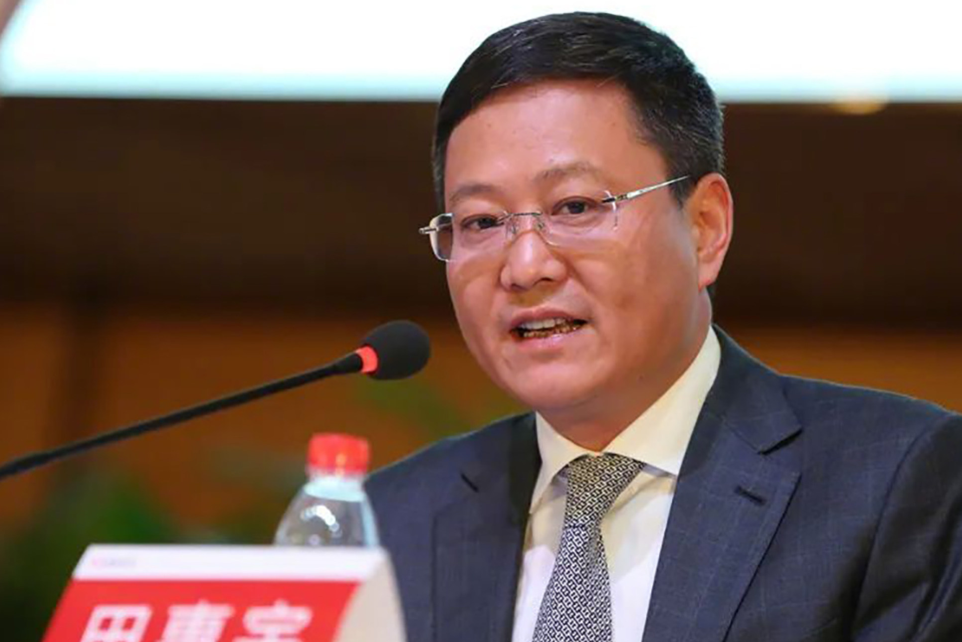 Ex-China Merchants Bank president Tian Huiyu is being investigated by ...