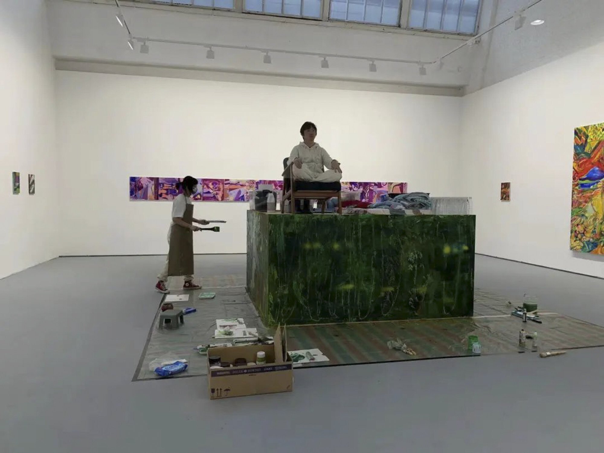 Truman Show, Chinese style: artist creates quarantine isolation artwork ...