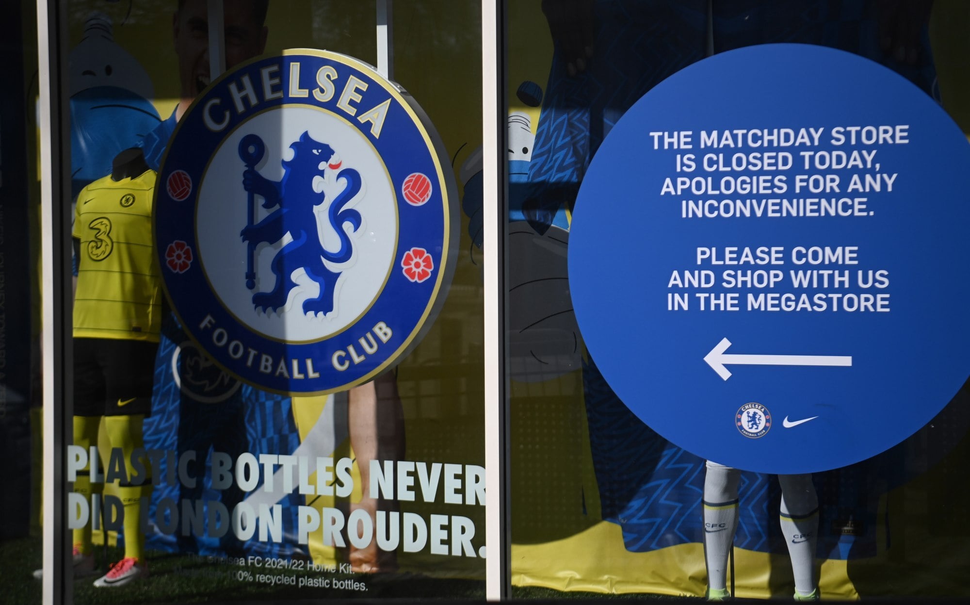 New bid provides late twist to enforced sale of Chelsea | South China ...