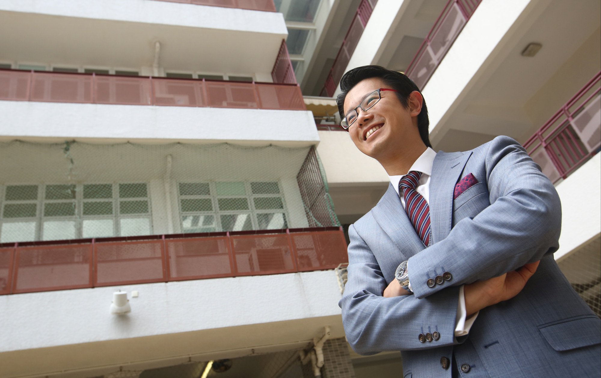 Emigration wave sends prices of Hong Kong international school ...