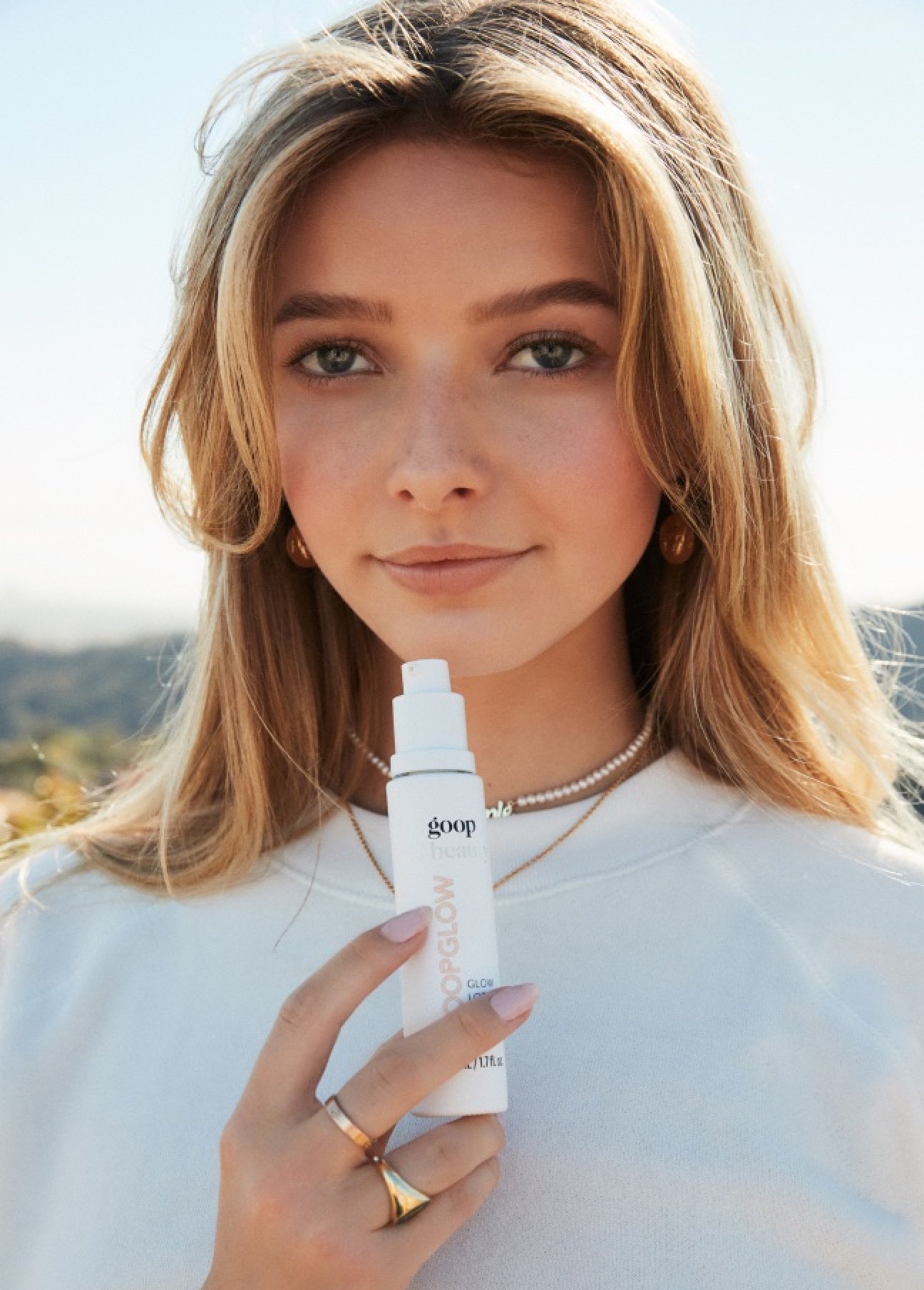 Meet Apple Martin, daughter of Gwyneth Paltrow and Coldplay’s Chris ...