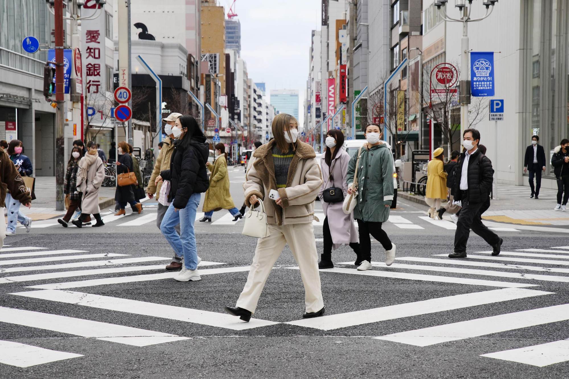 Coronavirus: Japan has dropped its outdoor mask mandate, but the ...