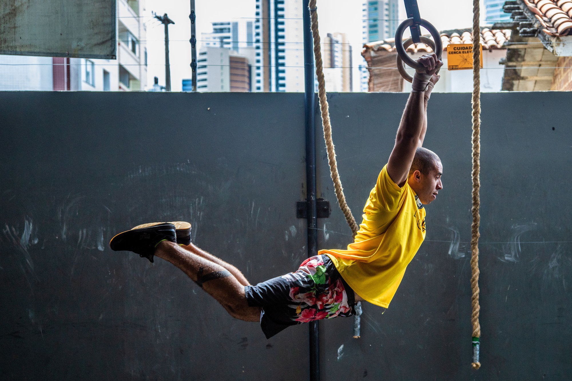 CrossFit: tired of hiding his sexuality in the Middle East, coach finds ...