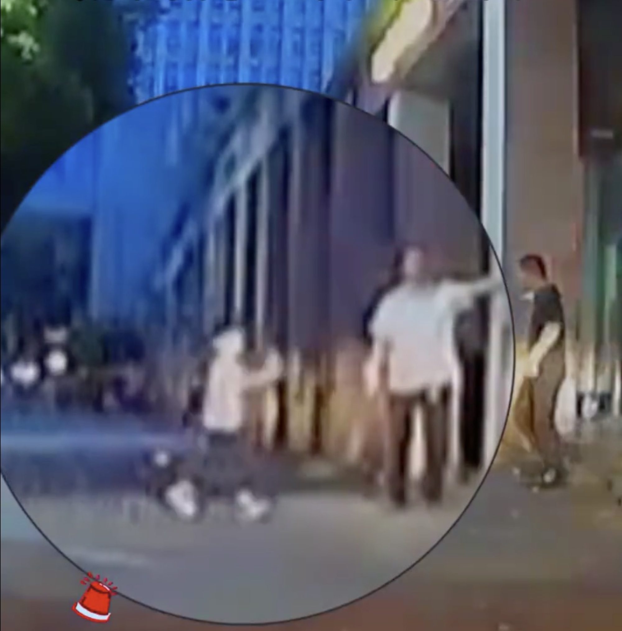 Love and courage in China: boy mourns the death of his pet chick, 30 ...