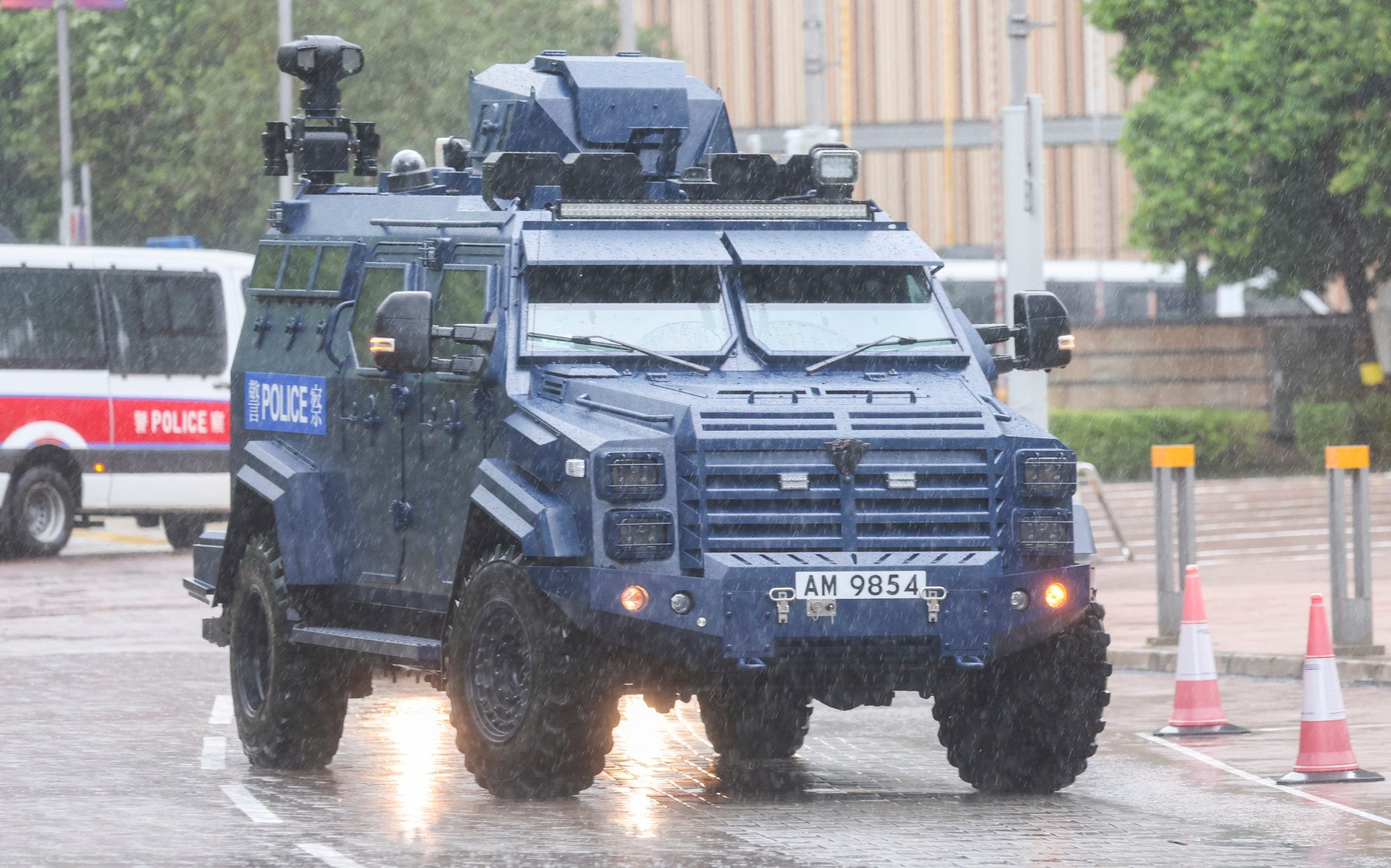 Ballistic briefcases, machine guns and a bulletproof car: the ...