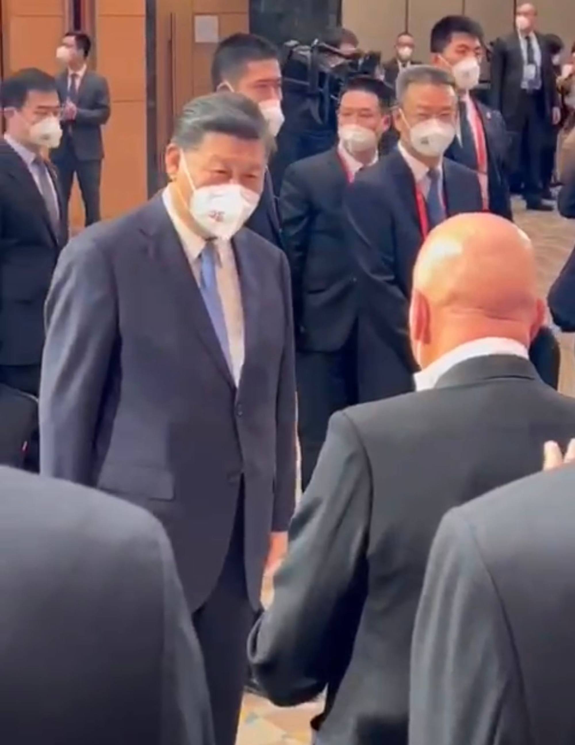 Xi Jinping’s meet-and-greet with Hong Kong’s elite set tongues wagging ...