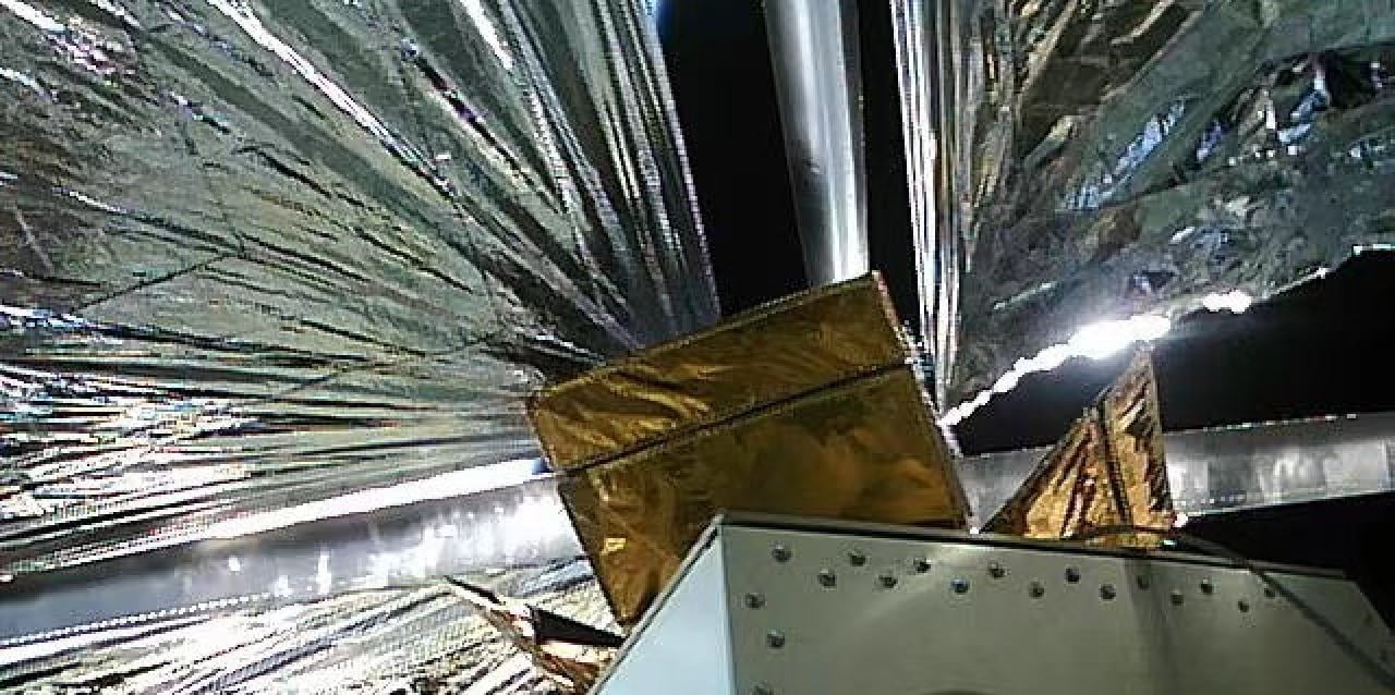 Chinese scientists try to reduce space junk by using drag sail on ...