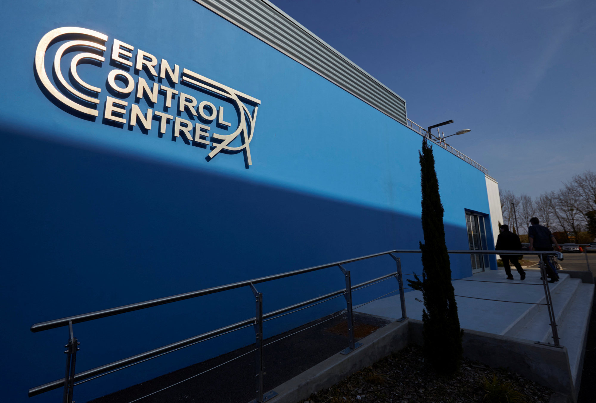 CERN scientists observe 3 ‘exotic’ new particles as Large Hadron ...