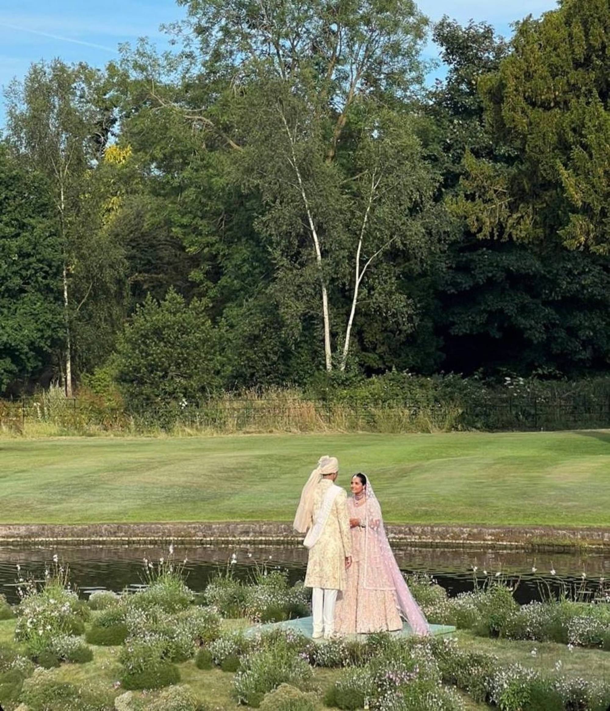 Big fat Ambani wedding: Mukesh hosted a glam garden extravaganza for ...