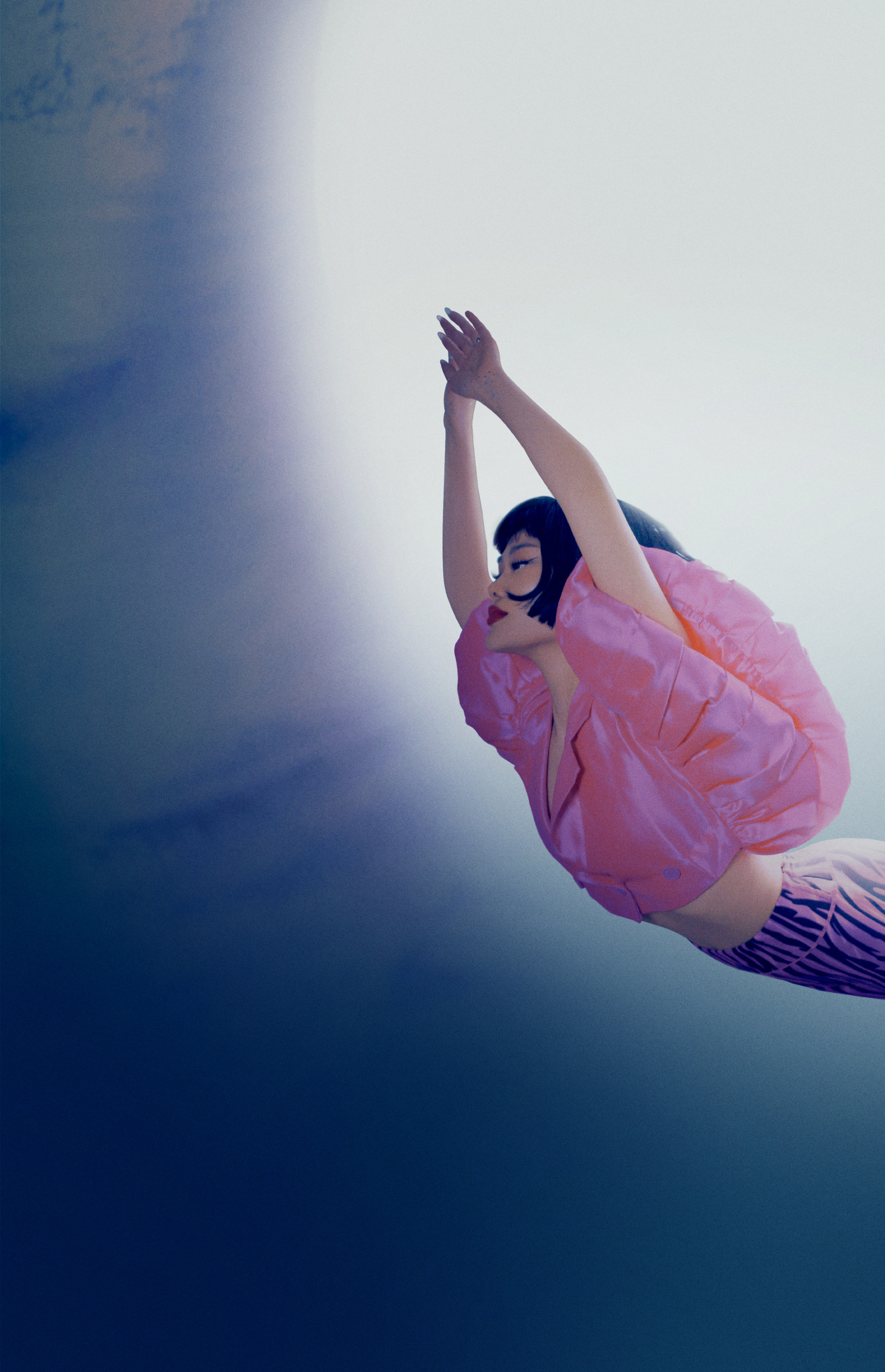 Who is Tia Ray? Meet the Chinese singer with one of the bestselling ...