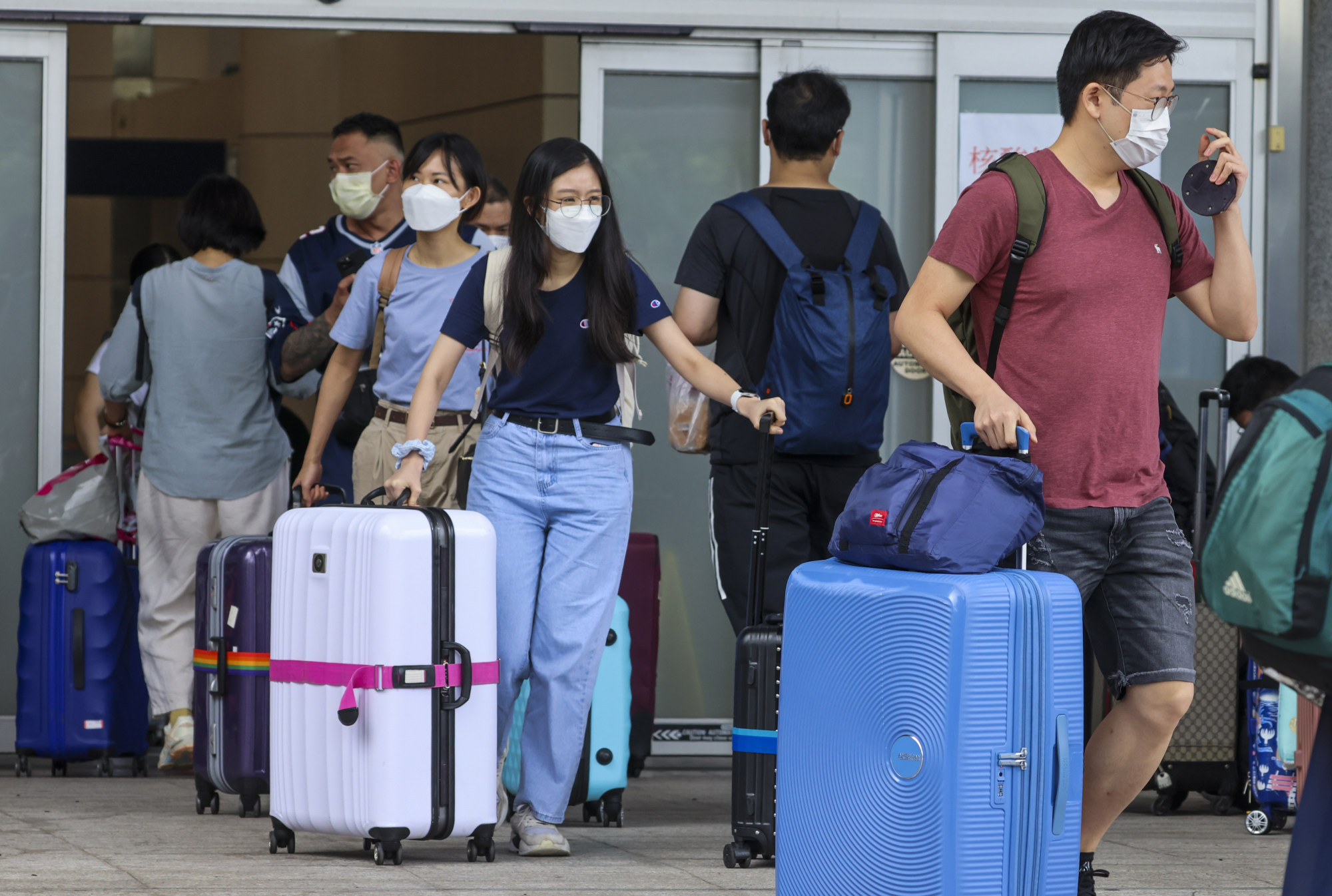 Over 500 Hong Kong students register for new border channel aimed at ...