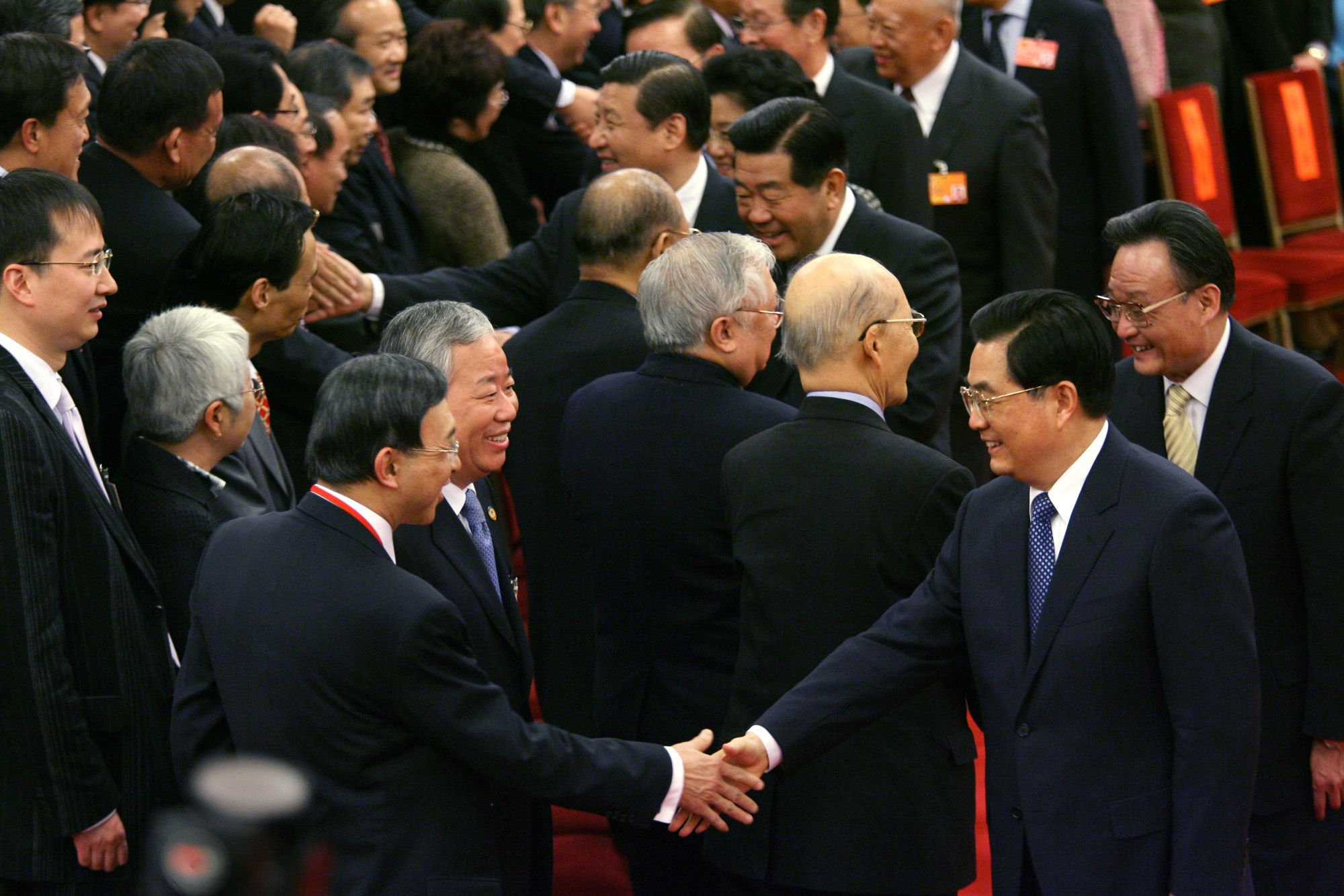 Vincent Cheng, trailblazing Hong Kong banker, dies at age of 74 | South ...