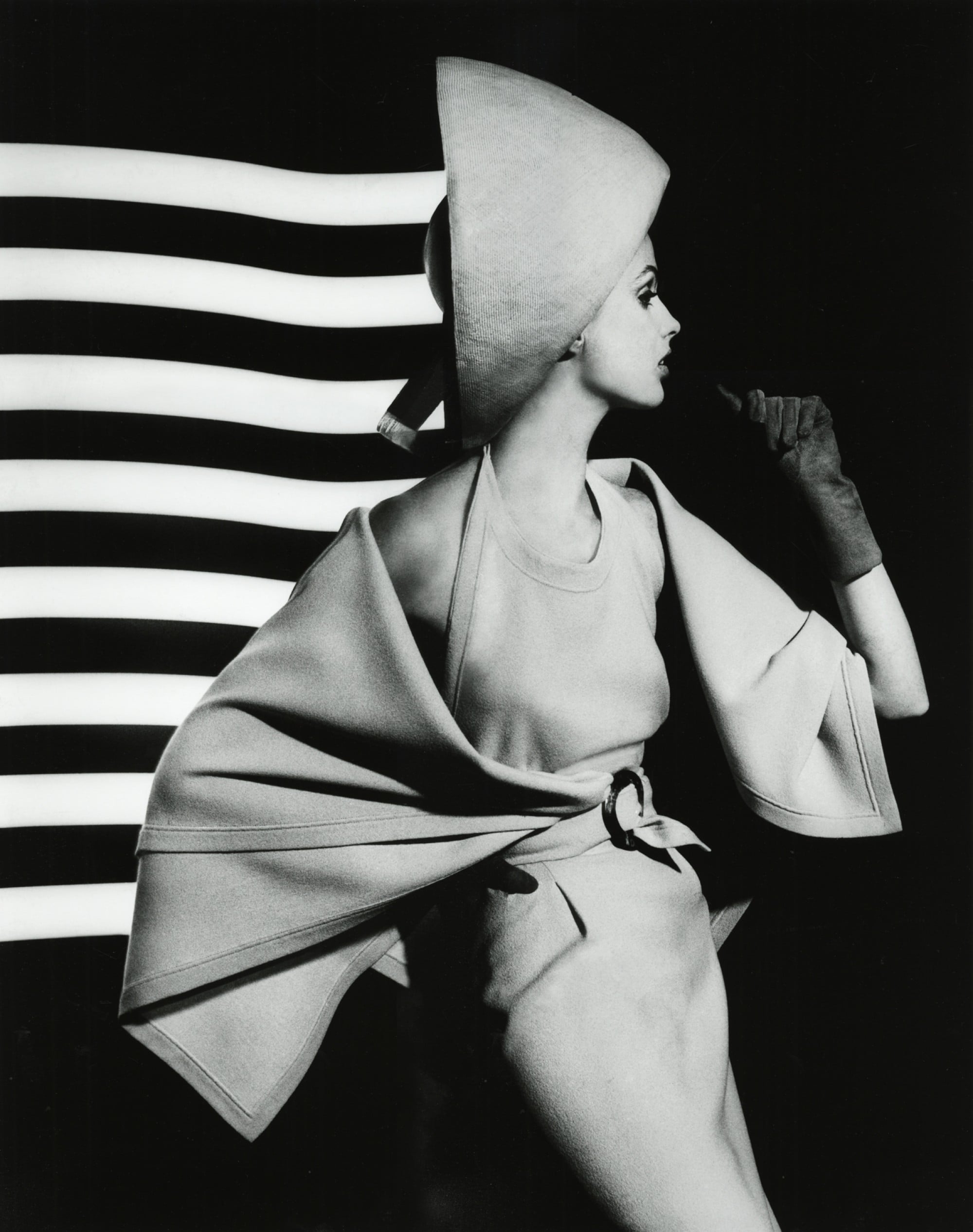 William Klein’s revolutionary photography revisited in exhibition in ...