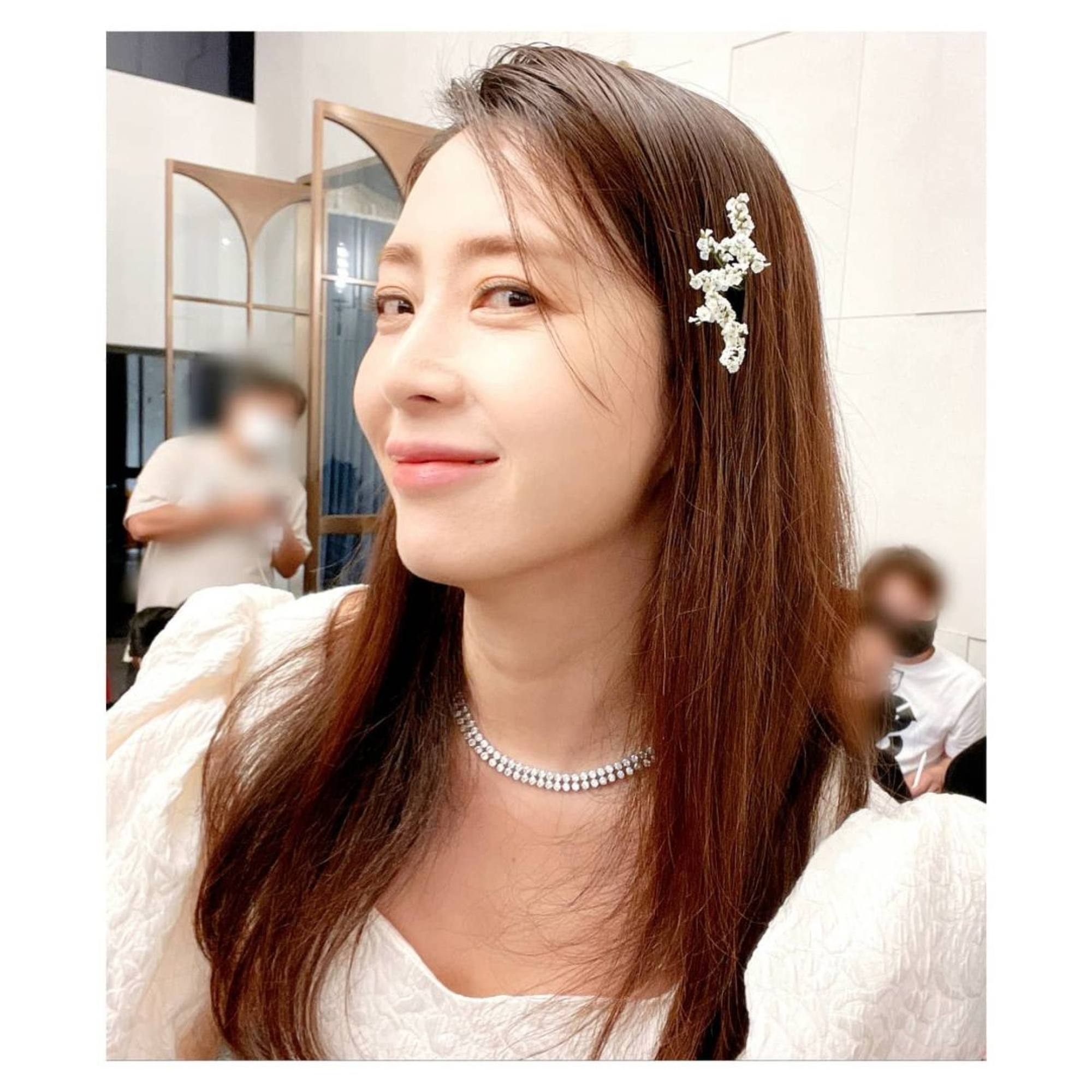 Meet Son Ye-jin’s ‘Cinderella 7’ squad: the Crash Landing on You star’s ...