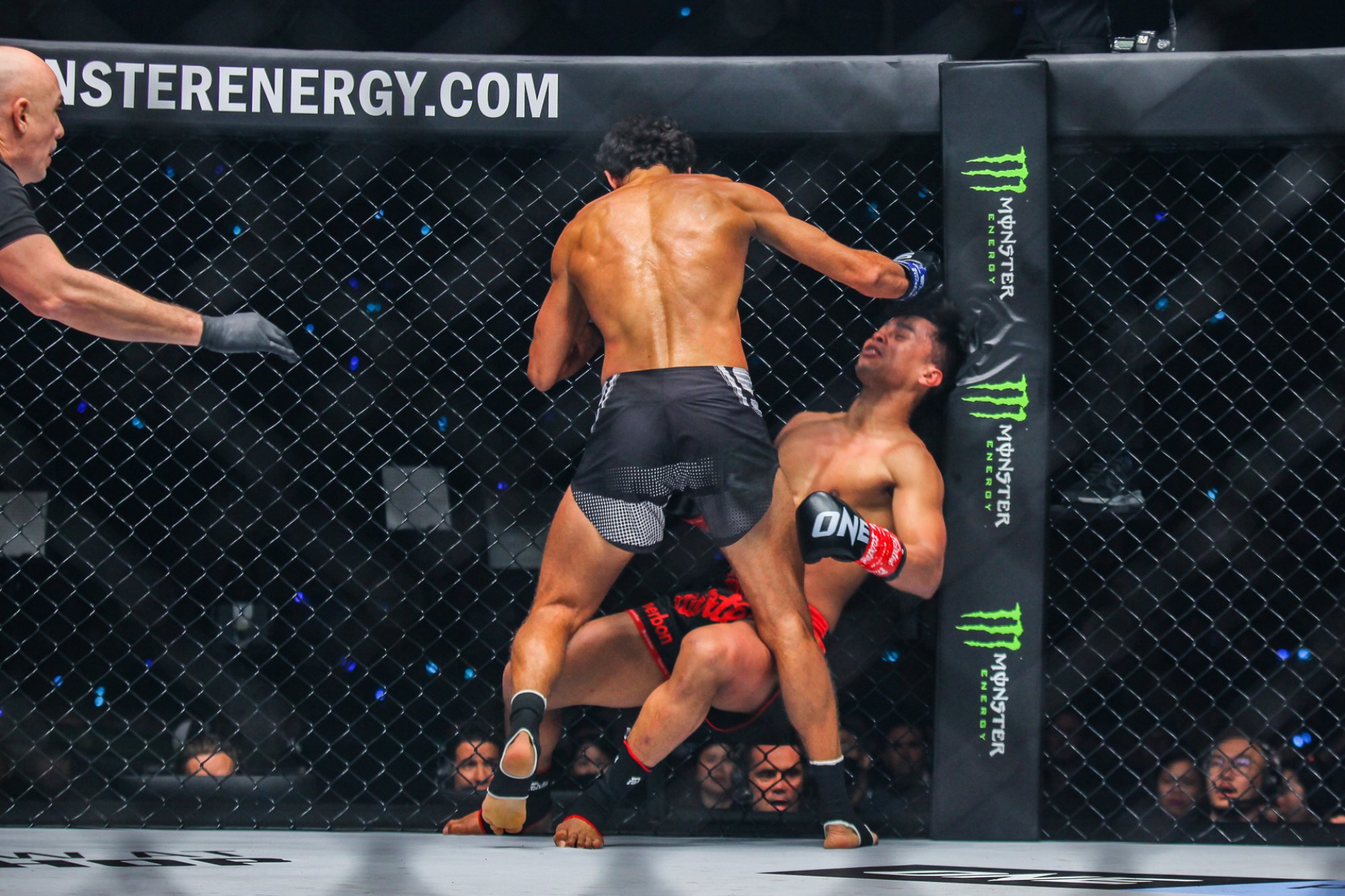 ONE Championship: Superbon apologises to fans after brutal KO by ...