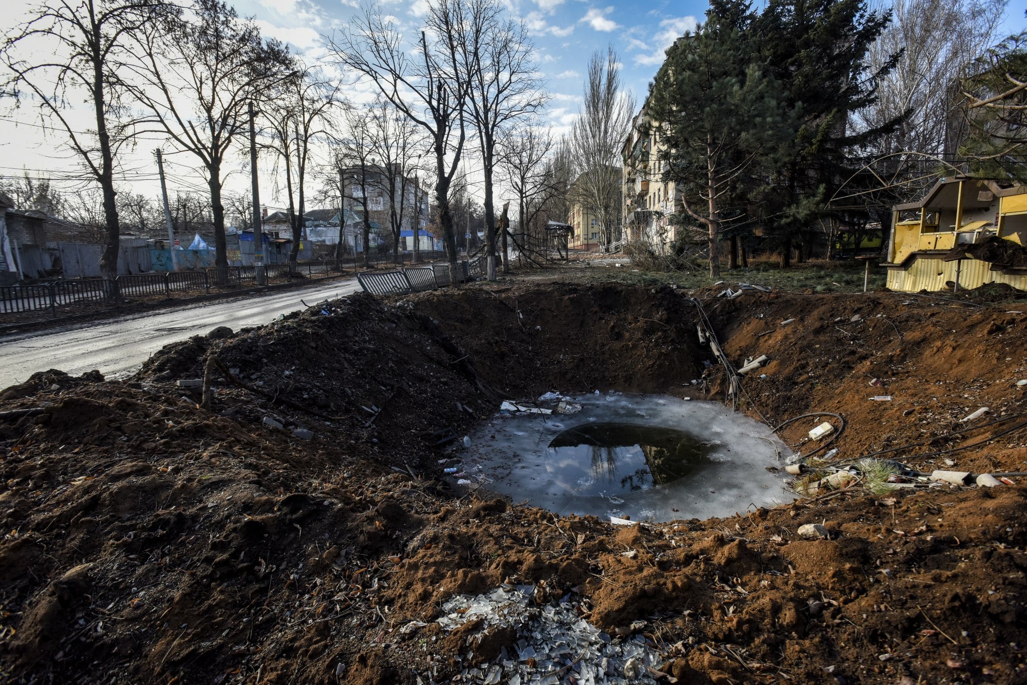 Fighting in south Ukraine ‘sharply’ increases, Russia claims capture ...