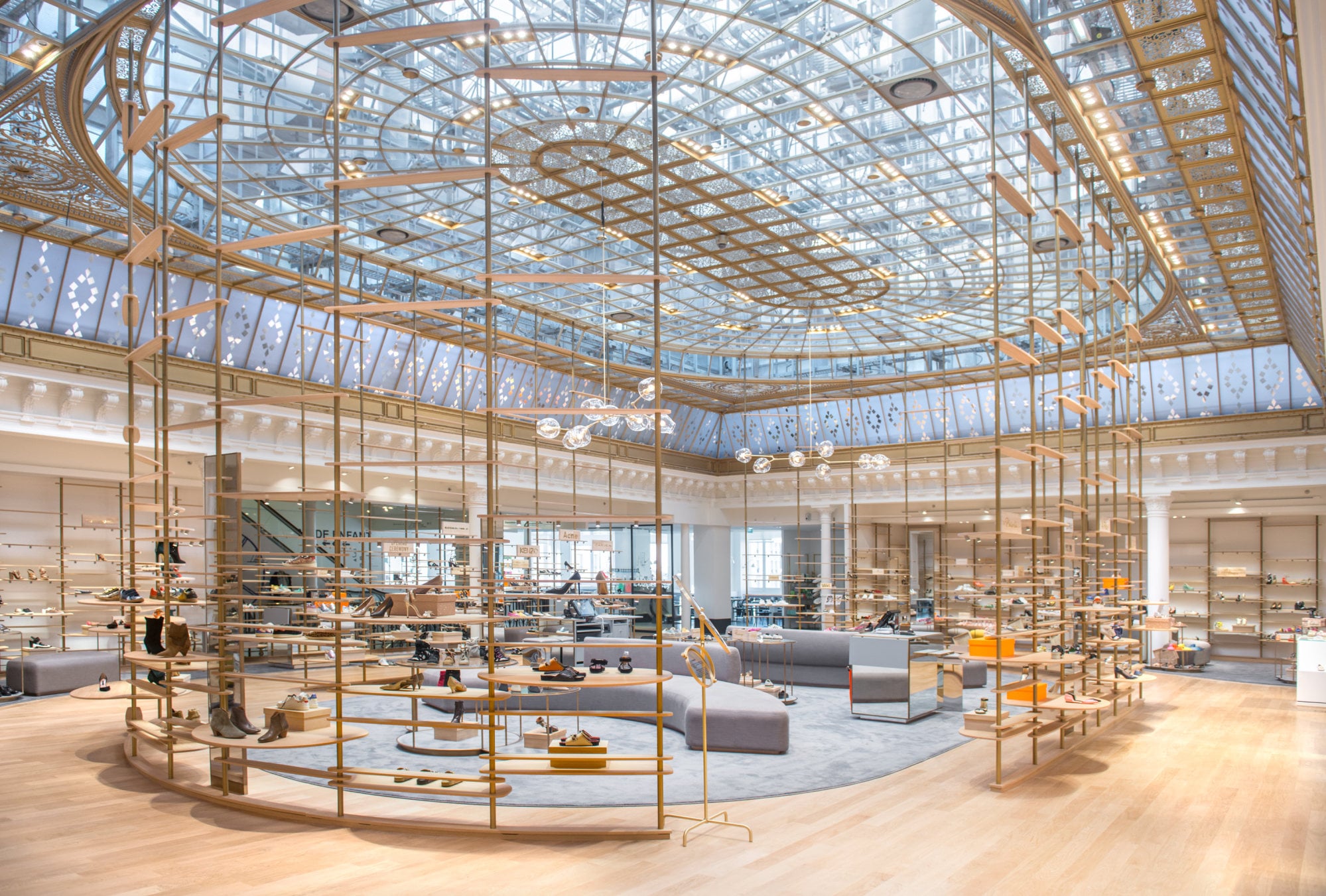 13 quirky things to see and do in Paris: from drinks on Galeries ...