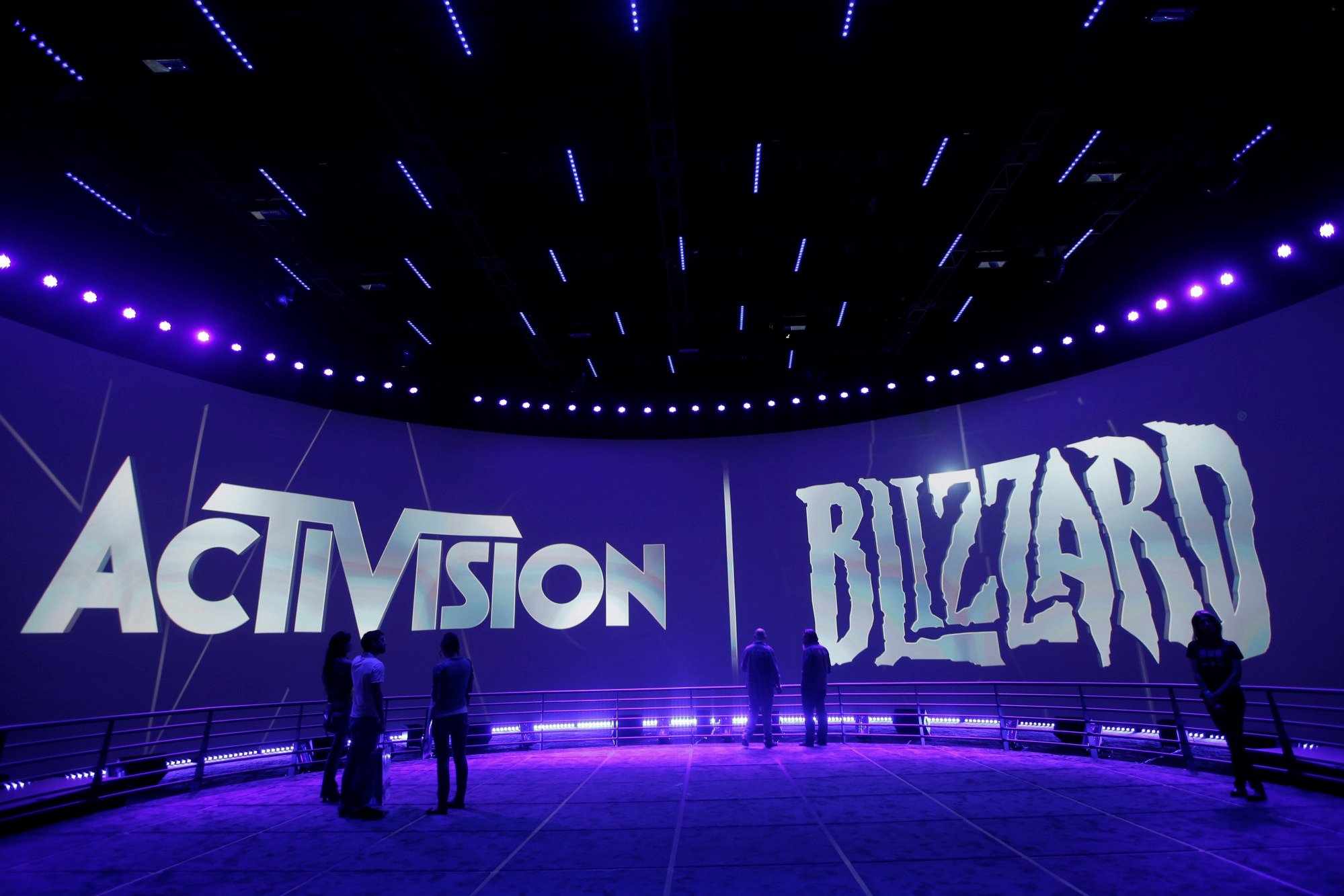 Blizzard game fans in China bid farewell to beloved titles like World ...