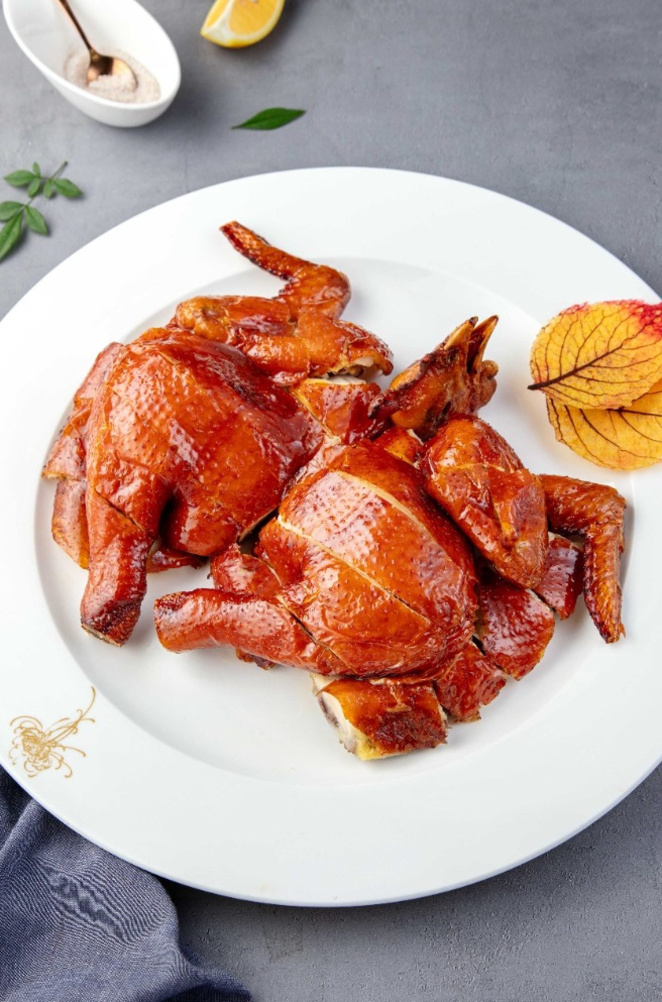 Why Chinese crispy fried chicken is so popular, and the Hong Kong chefs ...