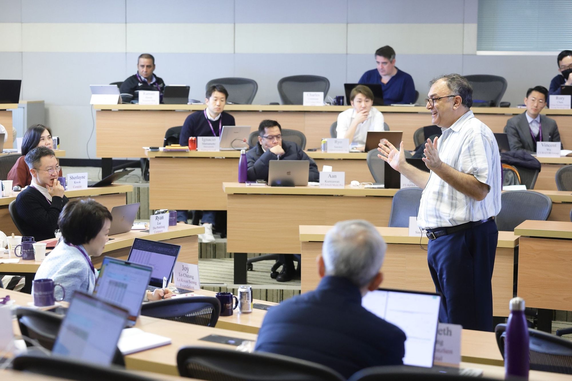 Why do many top business leaders choose the Kellogg-HKUST Executive MBA programme? | South China ...