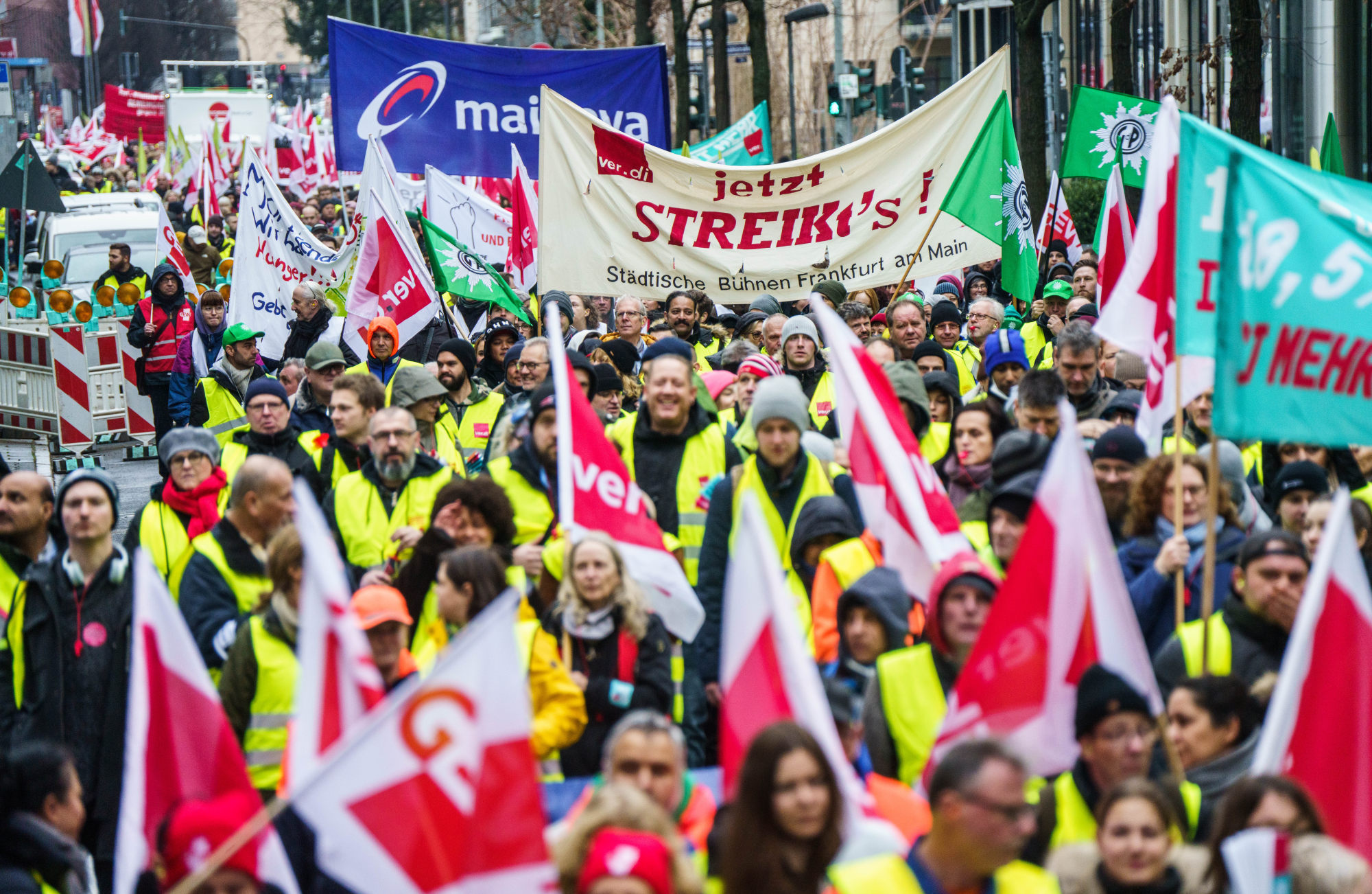 Germany’s largest airports come to a standstill as staff strike across ...