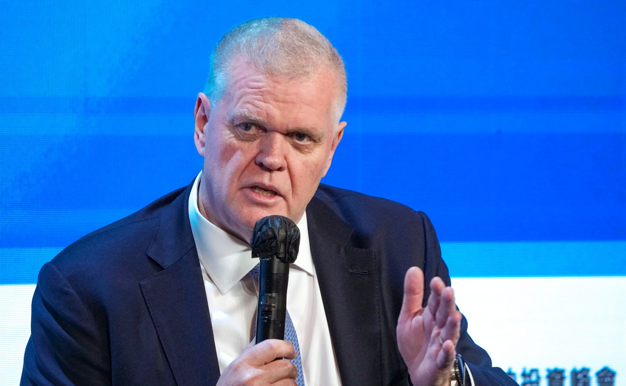 HSBC to pay largest dividend in 4 years, lifted by bumper fourth ...