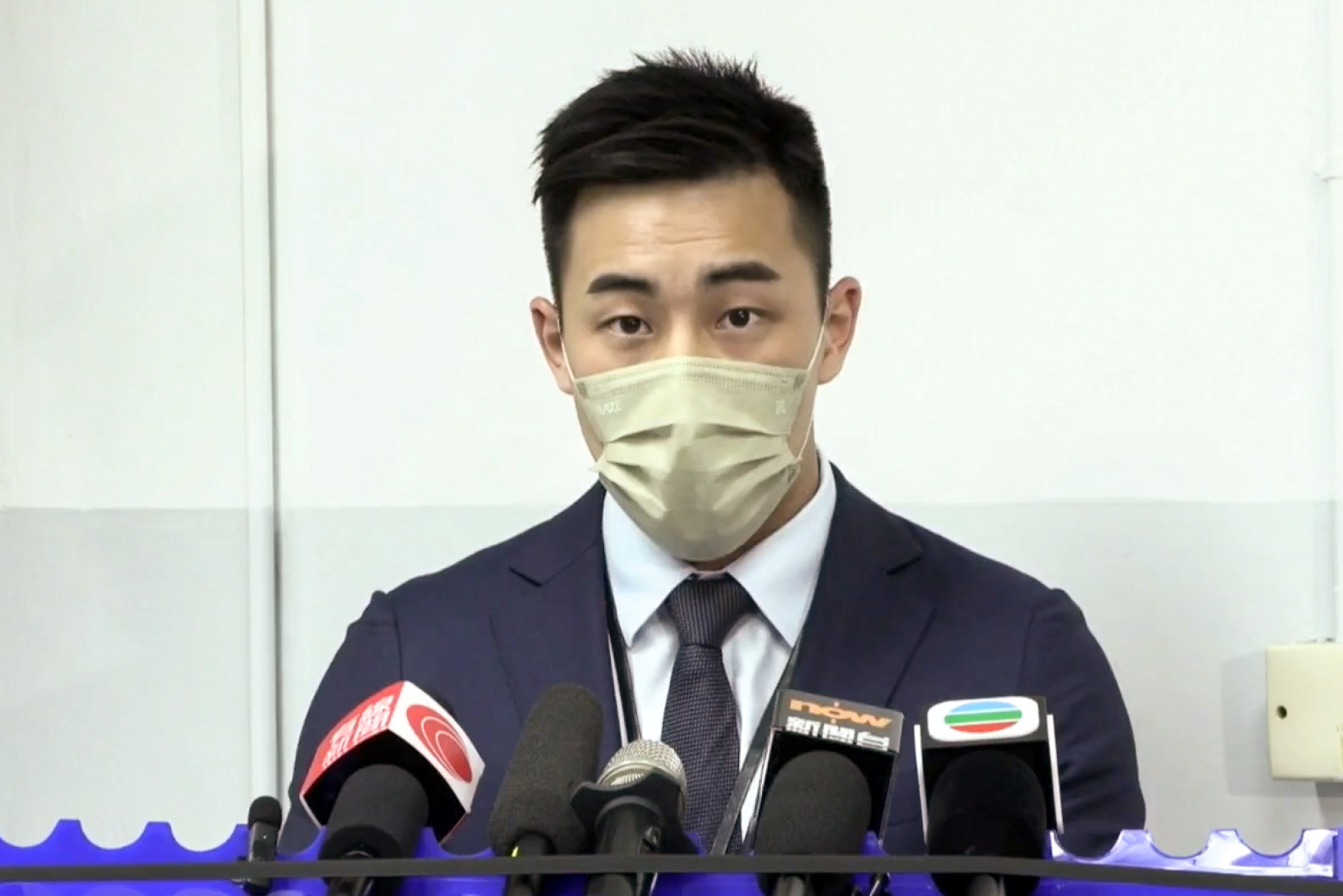 Mainland Chinese couple arrested for allegedly stealing HK$3,000 from ...