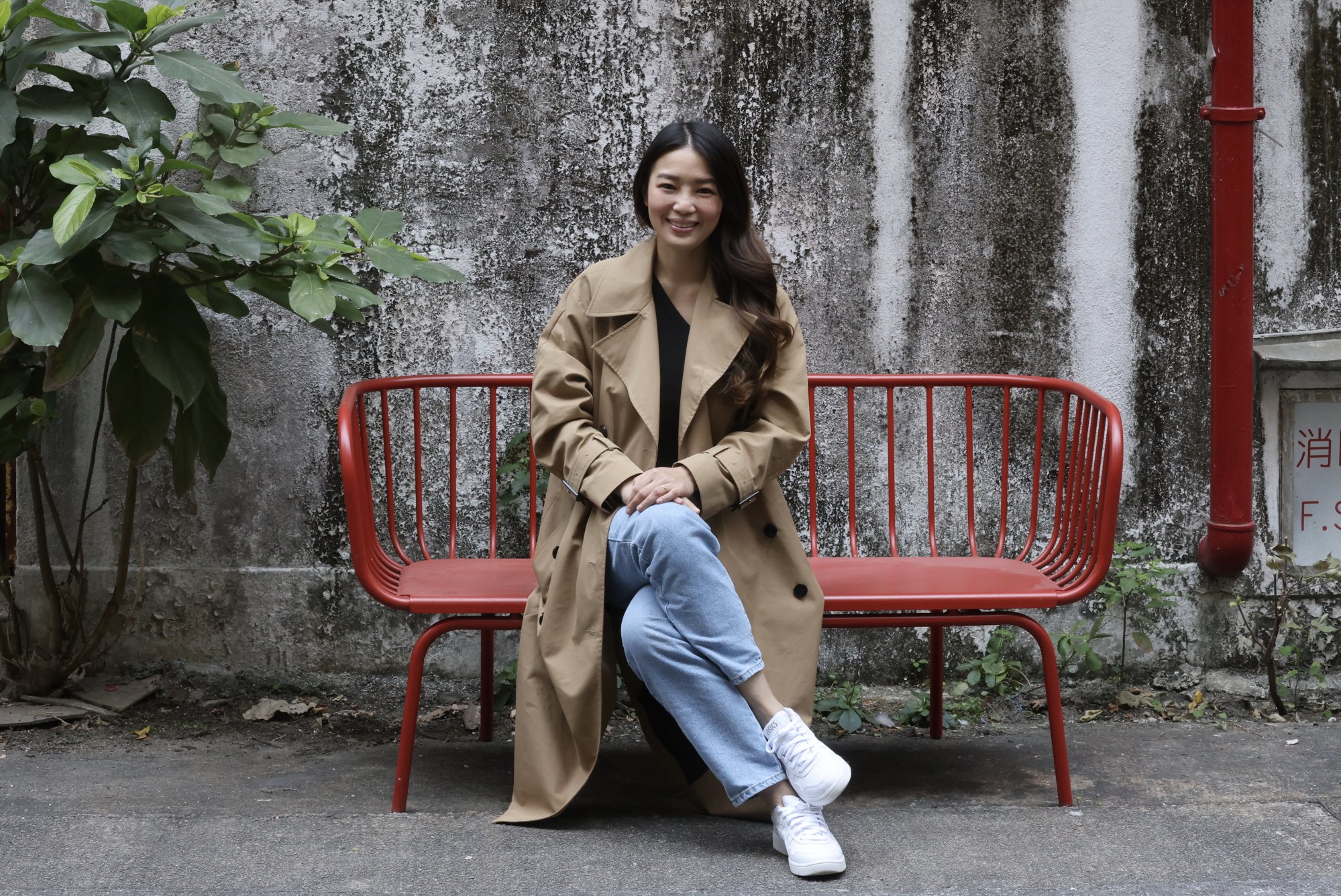 Jackie Chan’s face made from 64,000 chopsticks, 20,000 tea bags for ...