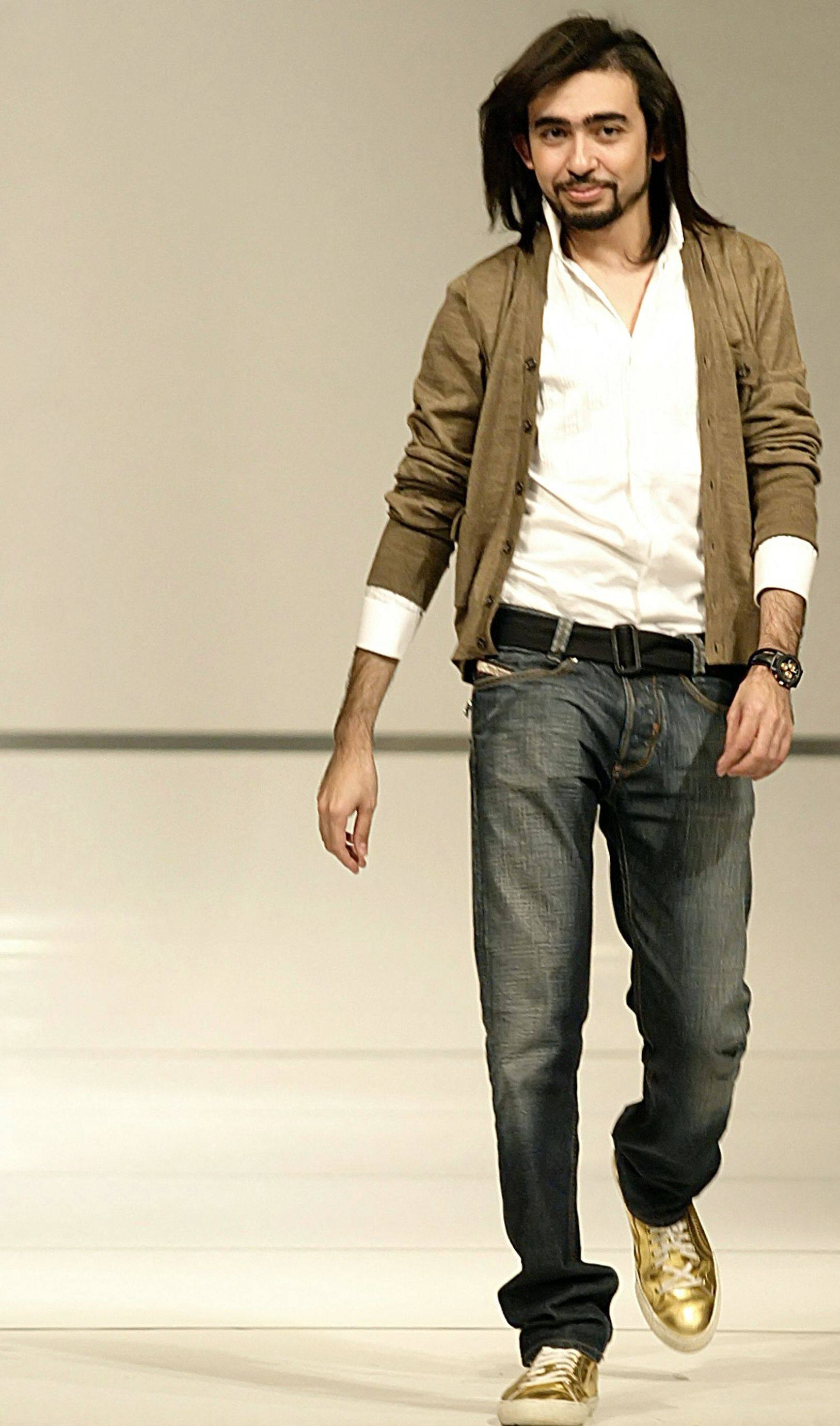 Meet Mohammed Ashi, Saudi Arabia’s designer to the stars: the camera ...