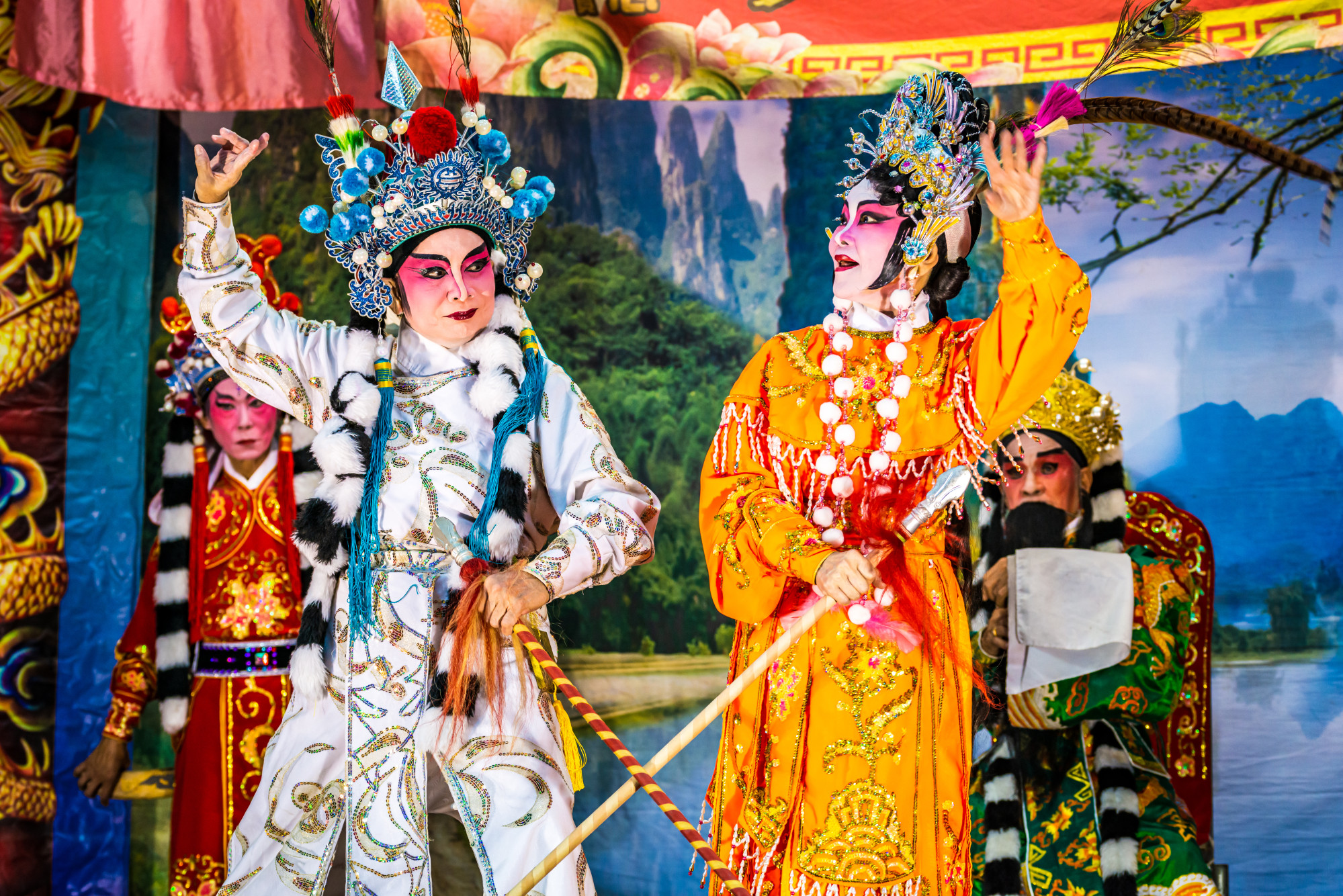 ‘Big mum is a hero’: woman watching Chinese opera gets on stage to ...
