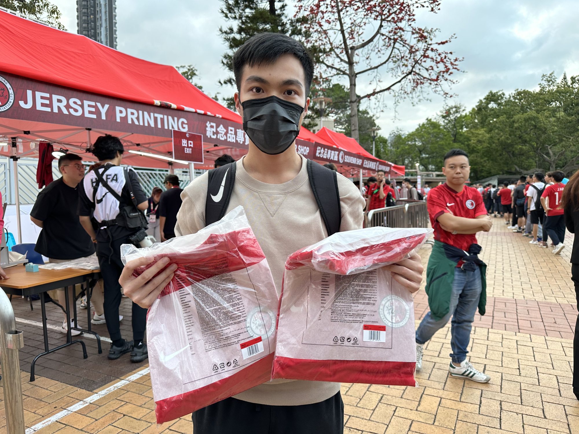 No boos for China national anthem but Hong Kong fans cheer Singapore’s ...