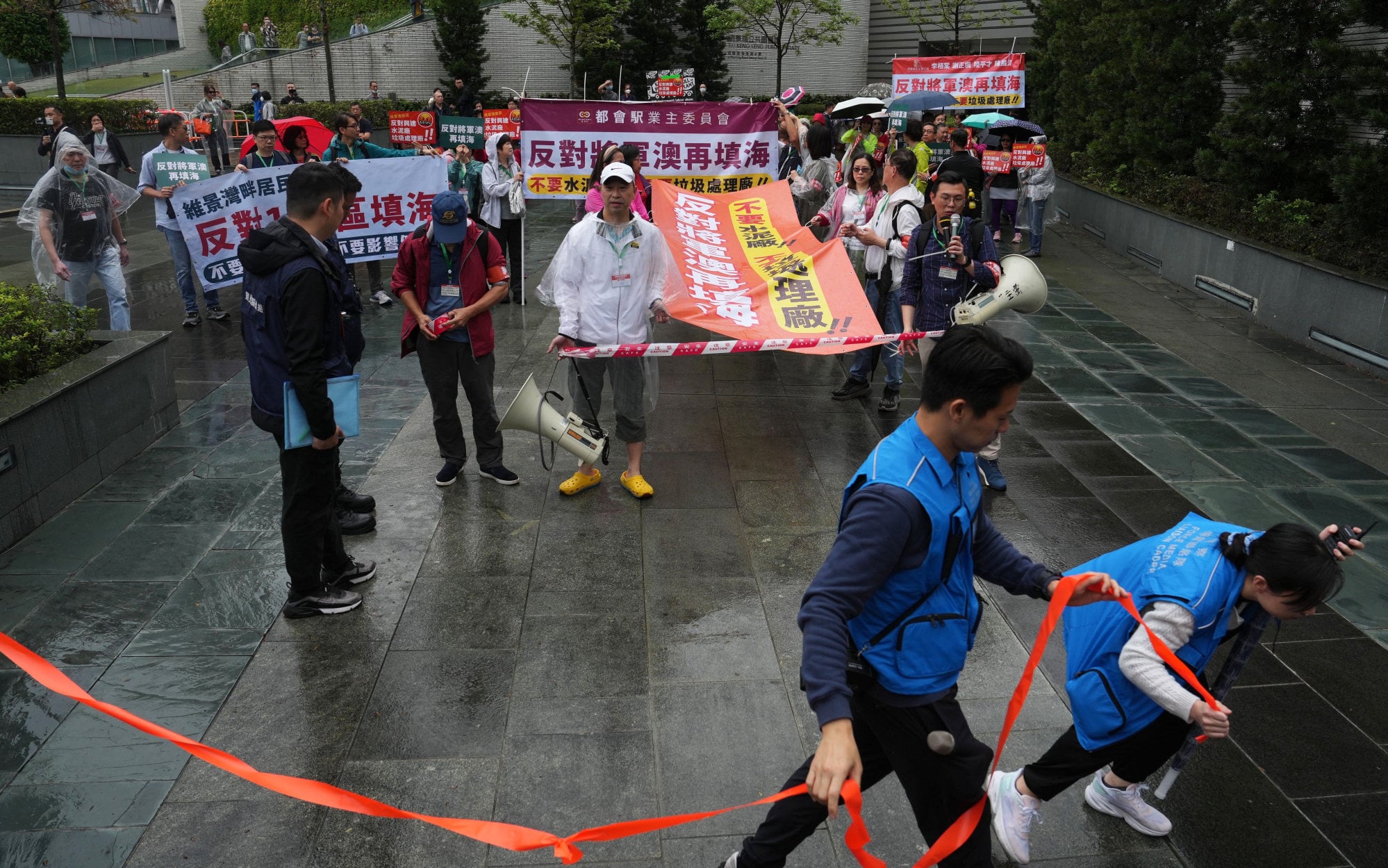 Hong Kong protests: are police taking too hard a line on demonstrations ...