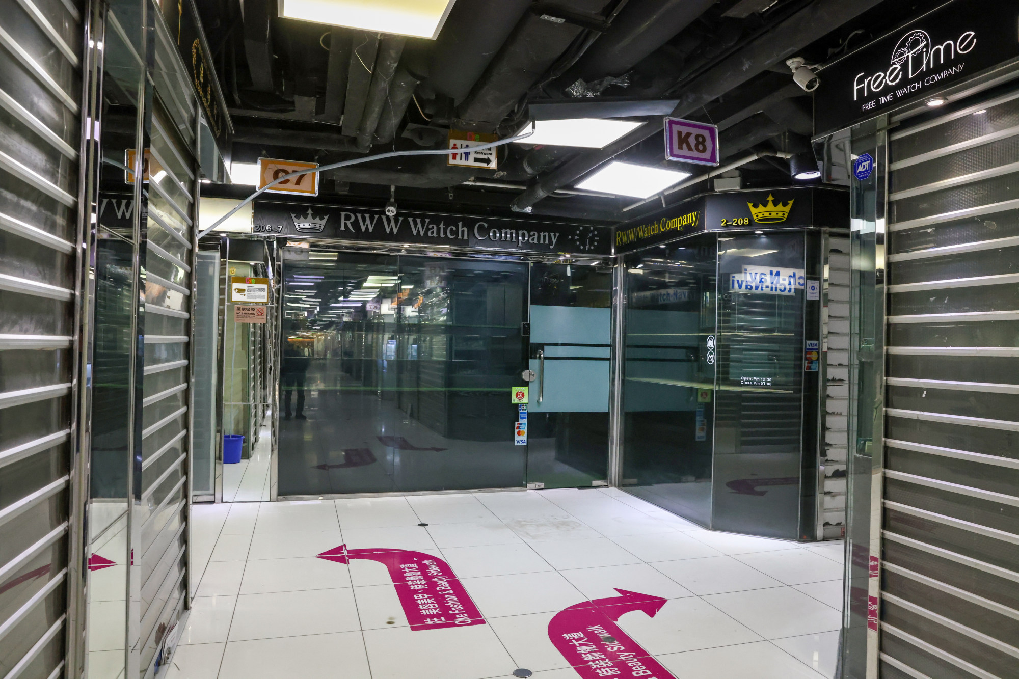 Hong Kong police arrest another suspect over daylight robbery involving ...